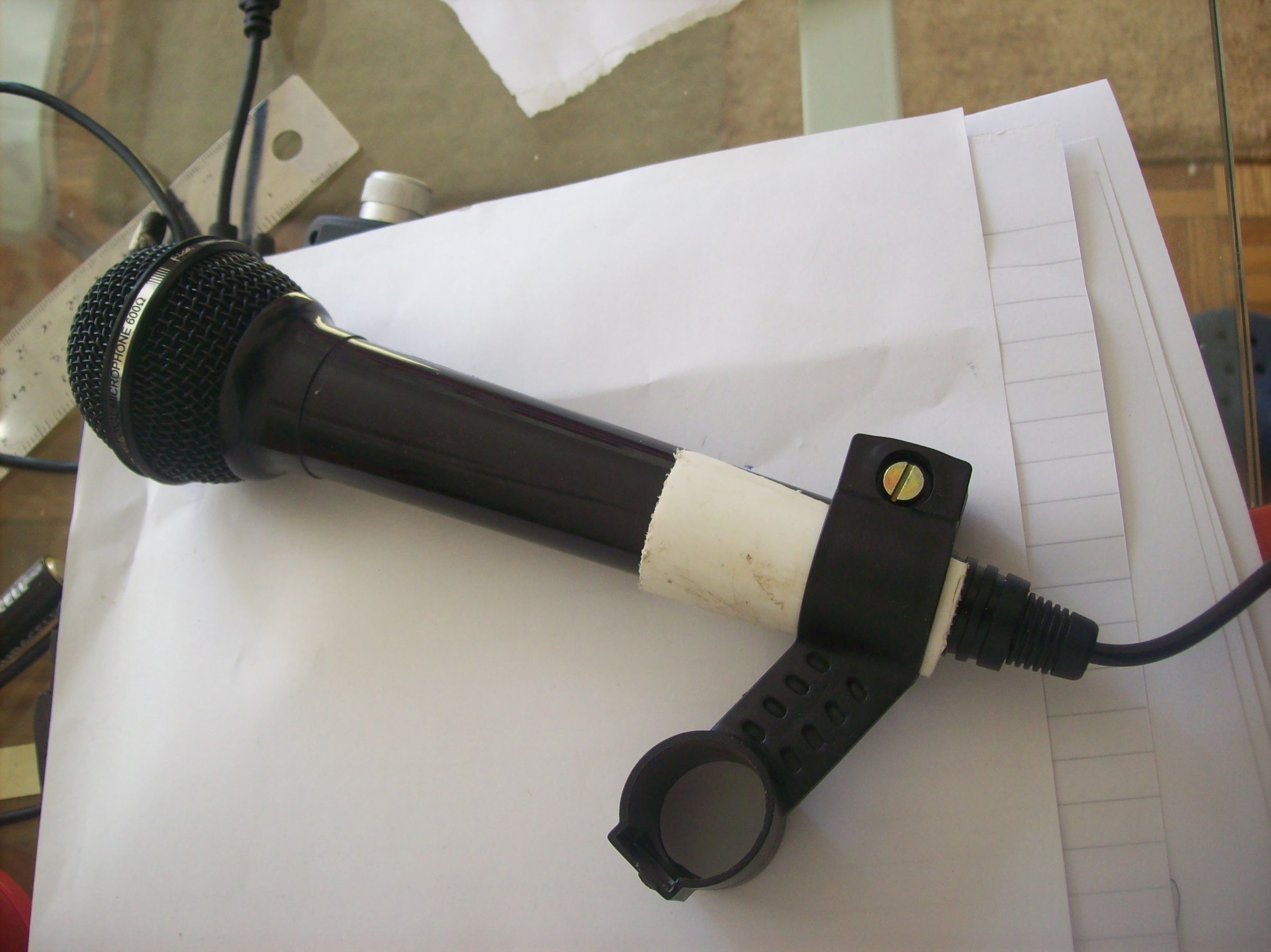 Microphone Ceiling Mount : 5 Steps - Instructables