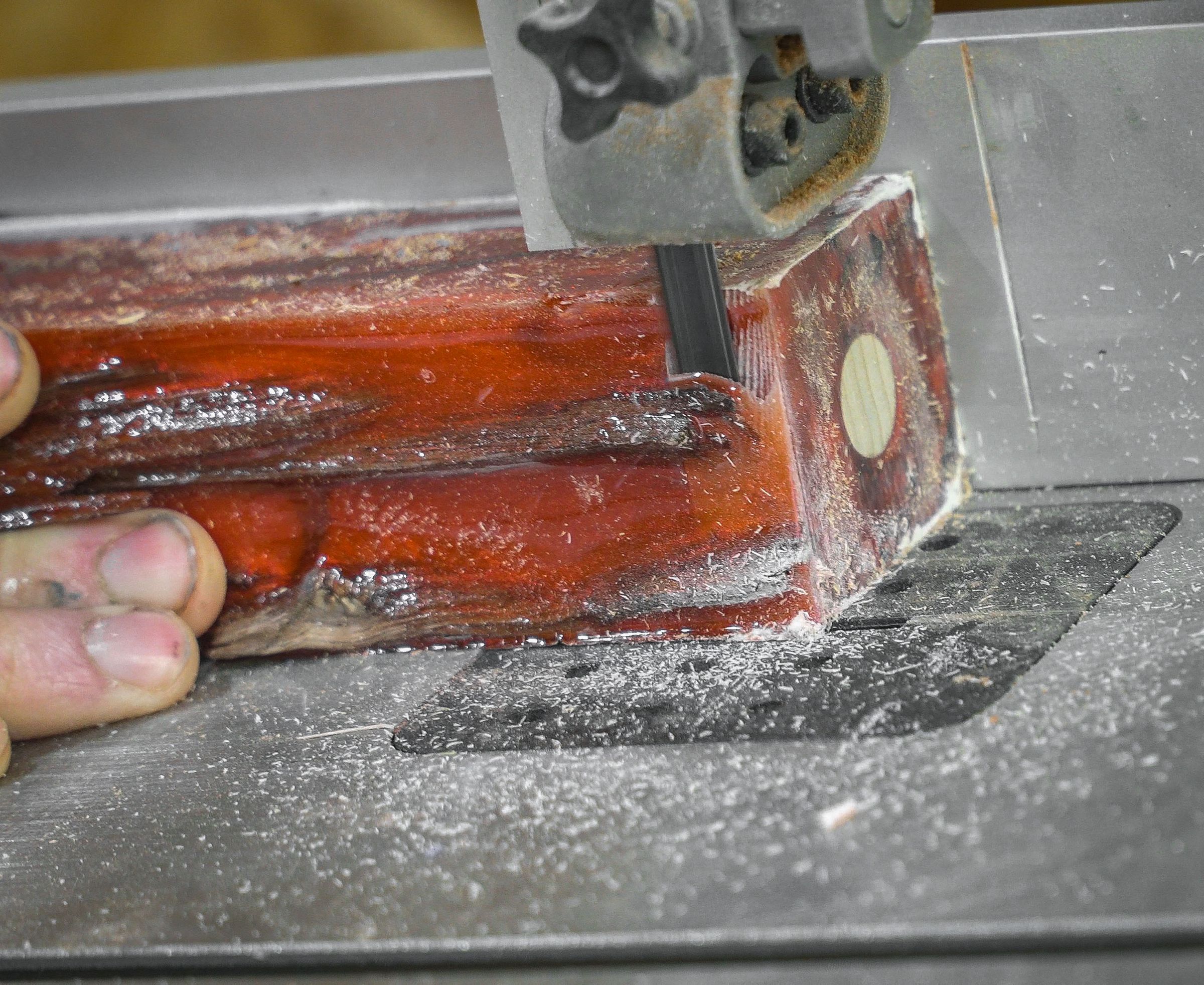 How to Make a Custom Hybrid Epoxy Pool Cue Using a Wood Lathe : 19 ...