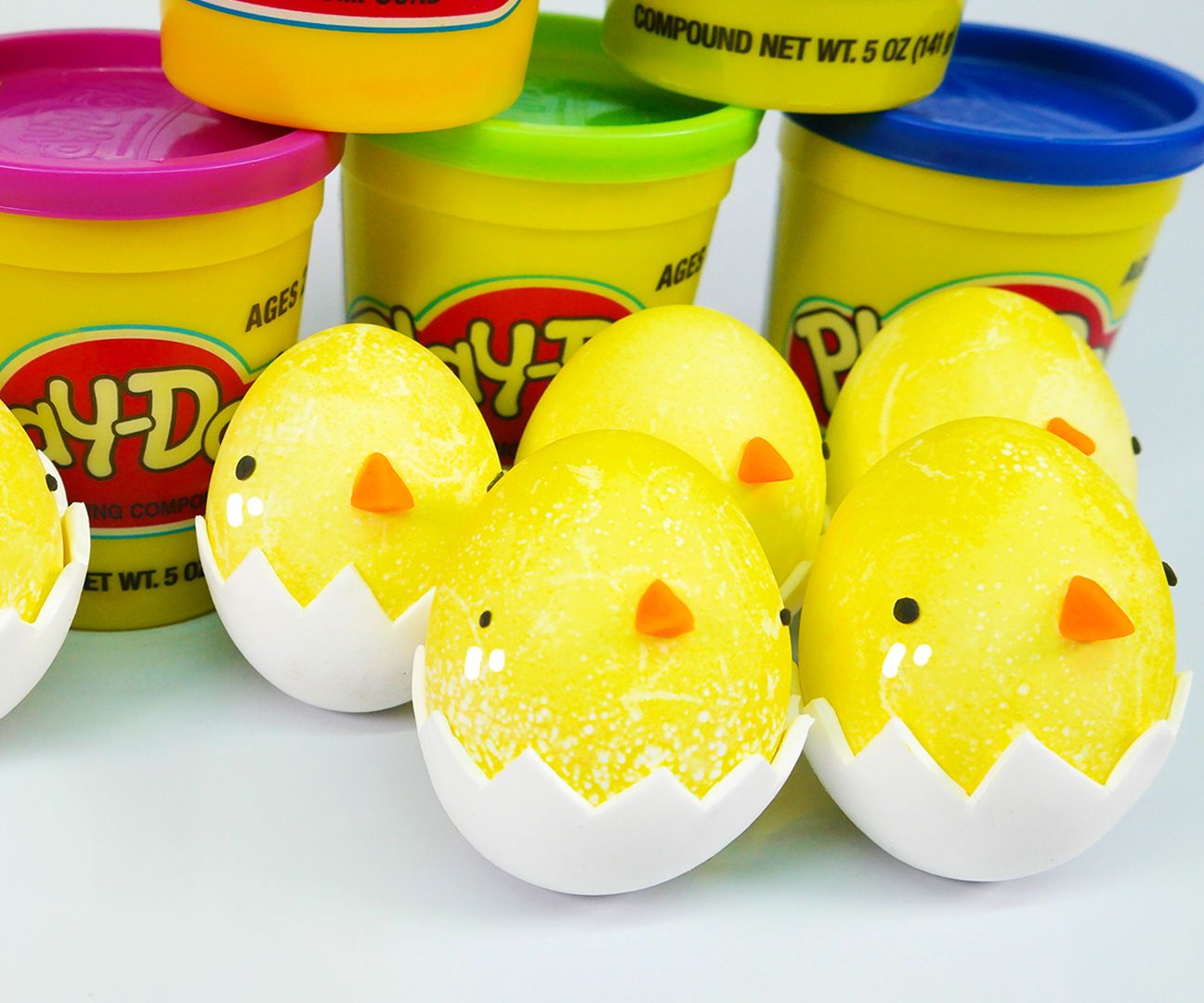 How to Make Edible Coloring Chick Easter Eggs - Play Doh + Clay ...