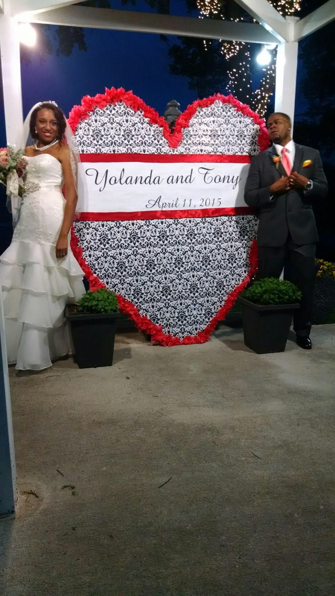 Large Heart Backdrop : 7 Steps - Instructables