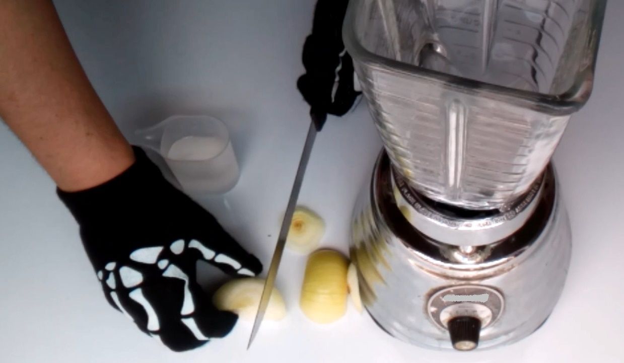 Onion Deodorant Prank : 11 Steps (with Pictures) - Instructables