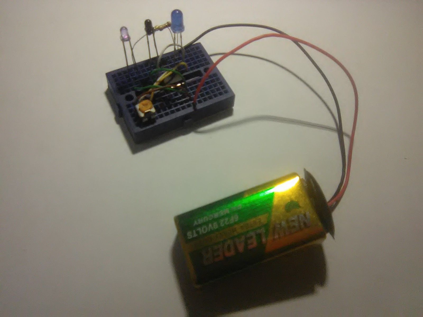 Infra-Red Proximity Sensor Using LM358 : 5 Steps - Instructables