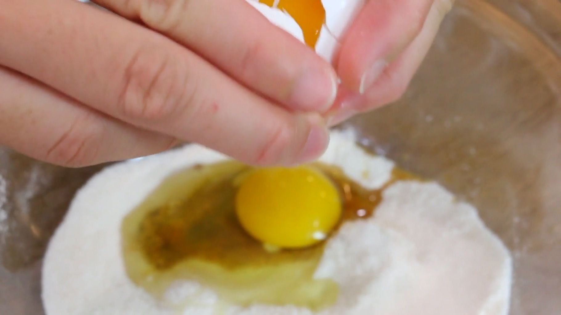 How to Make a Pastry Cake | Nevada Basque Cake : 16 Steps (with ...