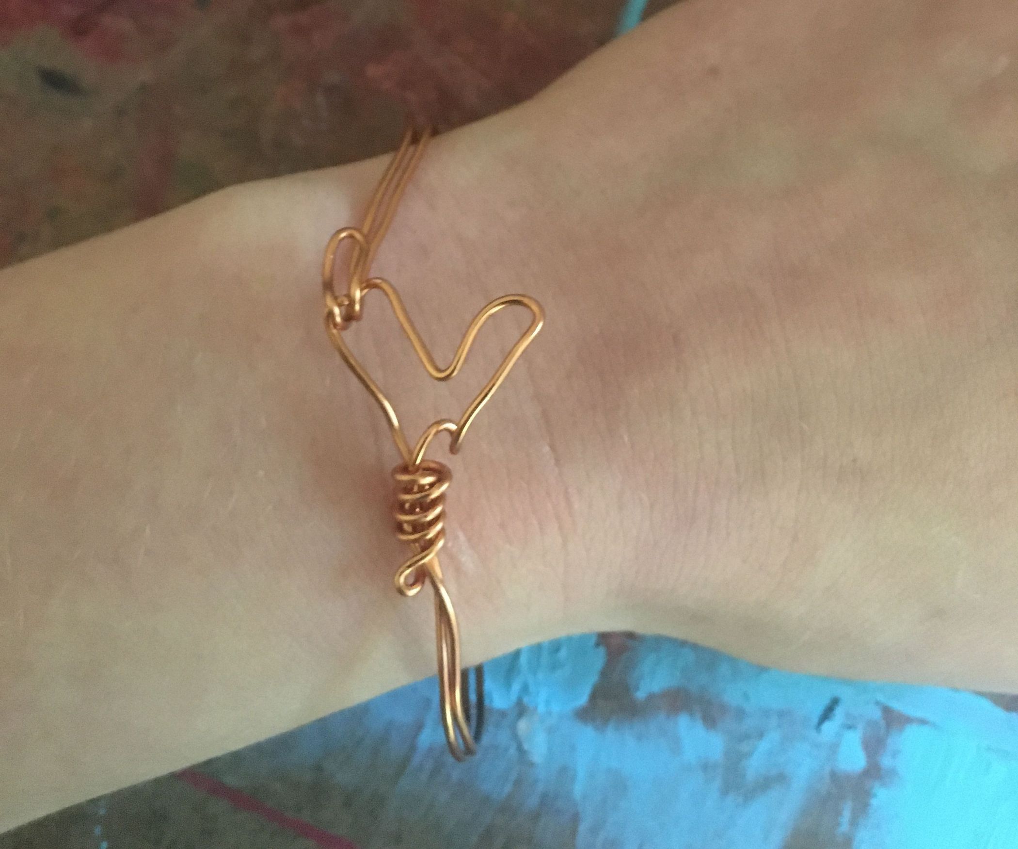 Wire Heart Bracelet : 6 Steps - Instructables