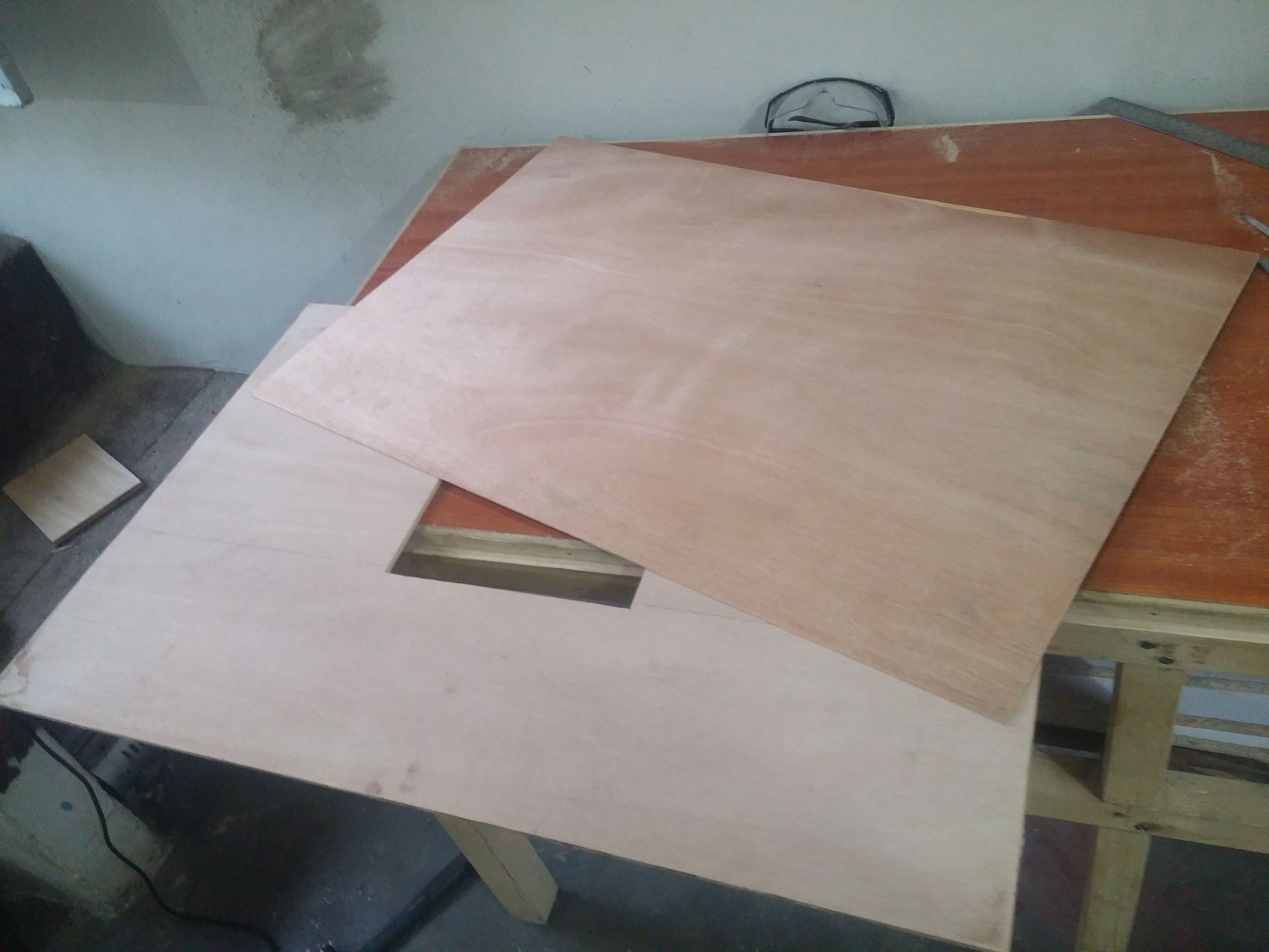 DIY PORTABLE WORK STATION : 13 Steps (with Pictures) - Instructables