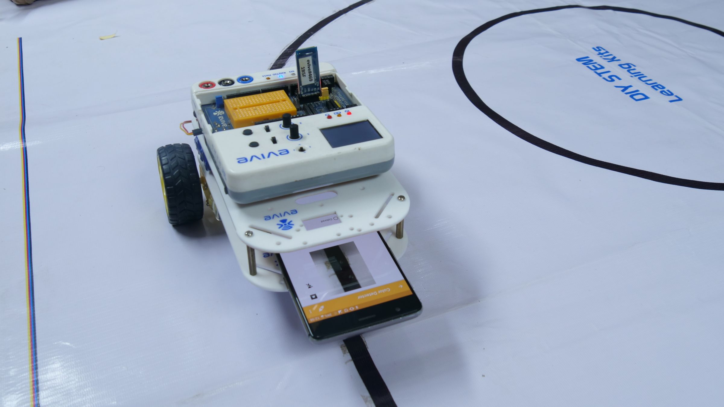 Line Following Robot Using Smartphone's Camera : 8 Steps - Instructables