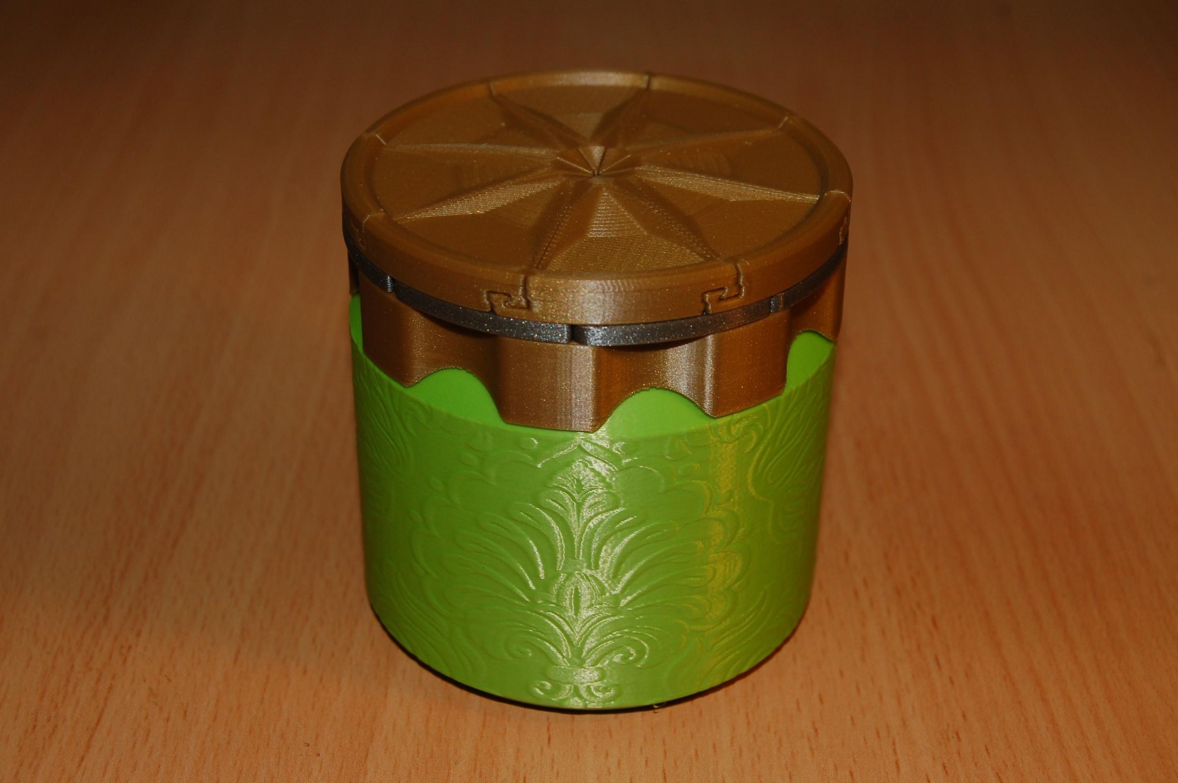 Decorative Iris Box Guide : 11 Steps (with Pictures) - Instructables