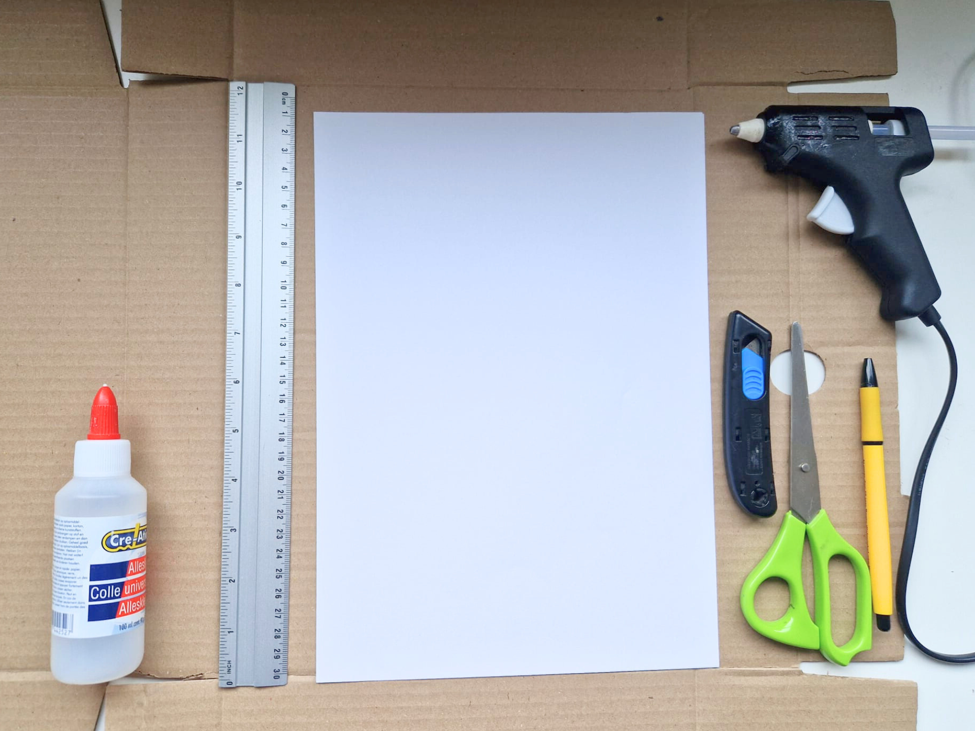 Build Your Own Working Cardboard Record Player : 9 Steps (with Pictures ...