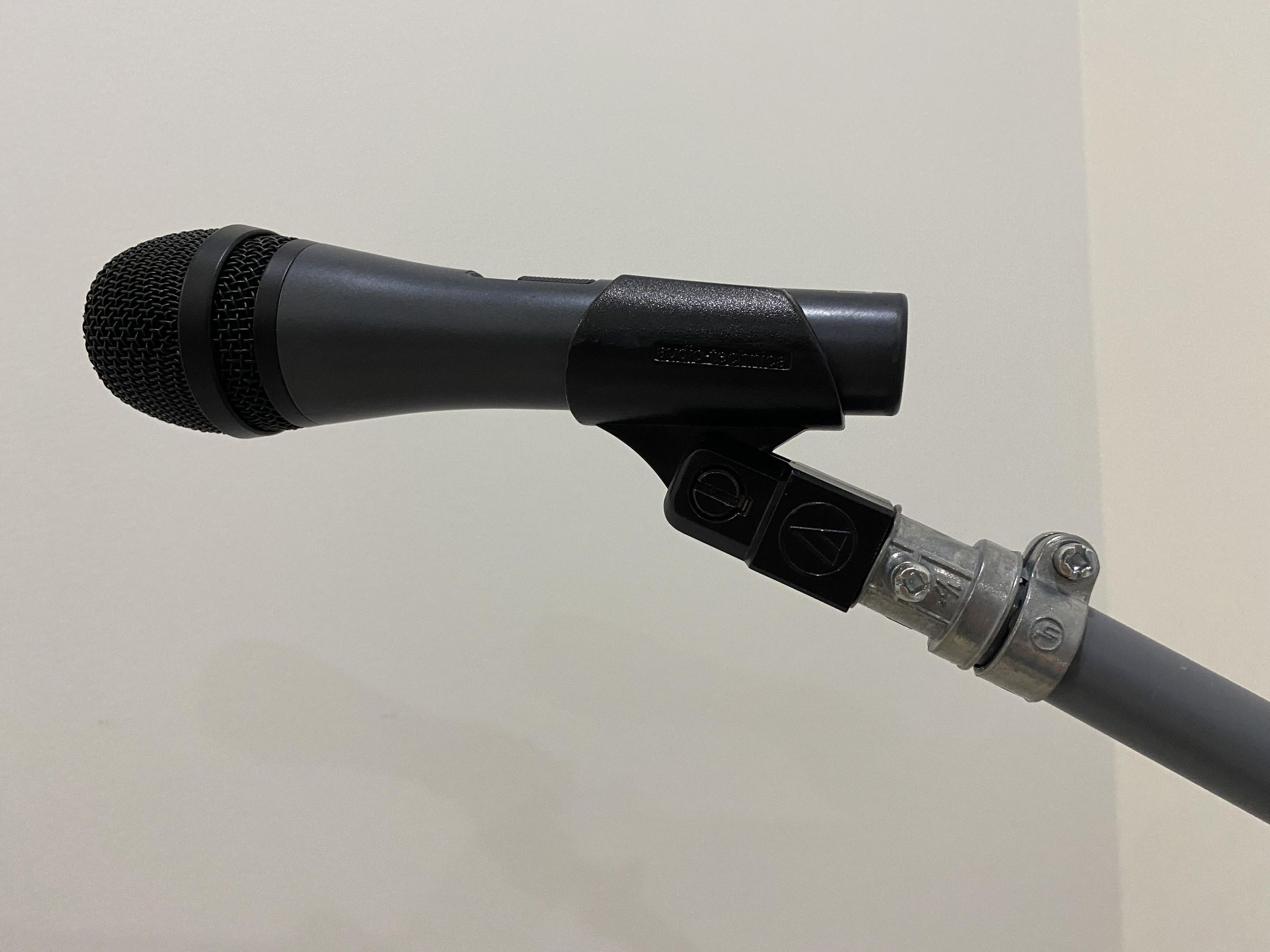 DIY Mic Stand - Turn Your Guitar Stand Into Combo Guitar/mic Stand. : 3 ...