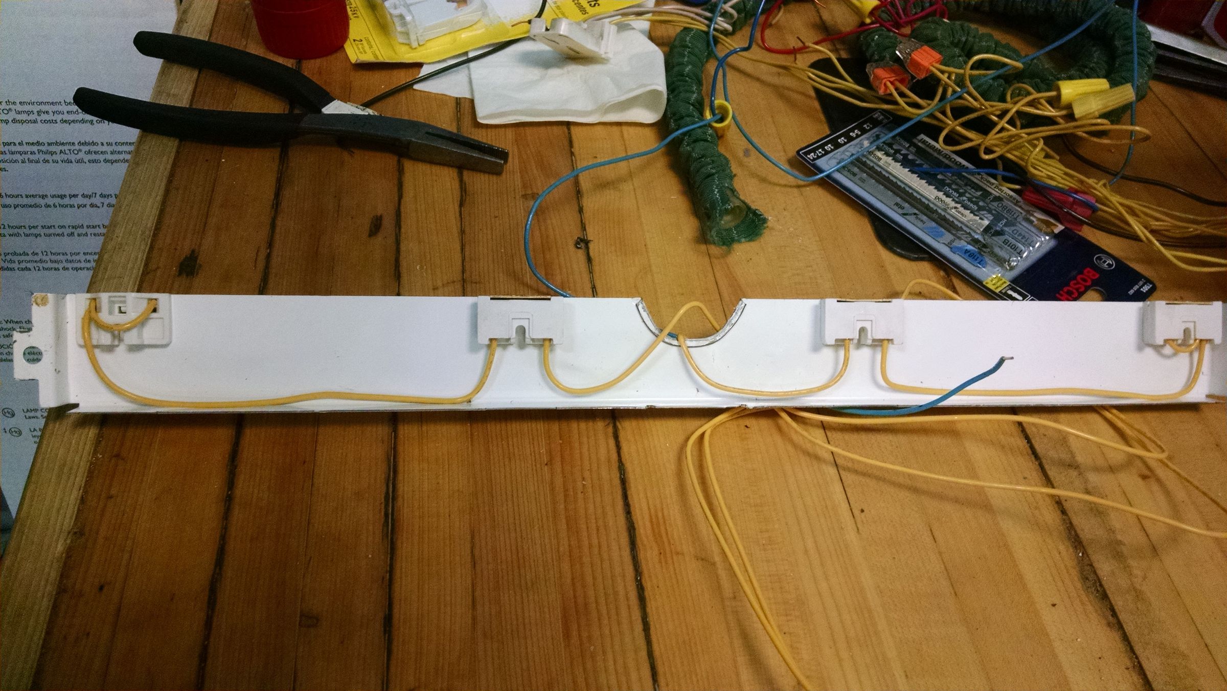 T12 Fluorescent Light Ballast Replacement : 4 Steps (with Pictures ...