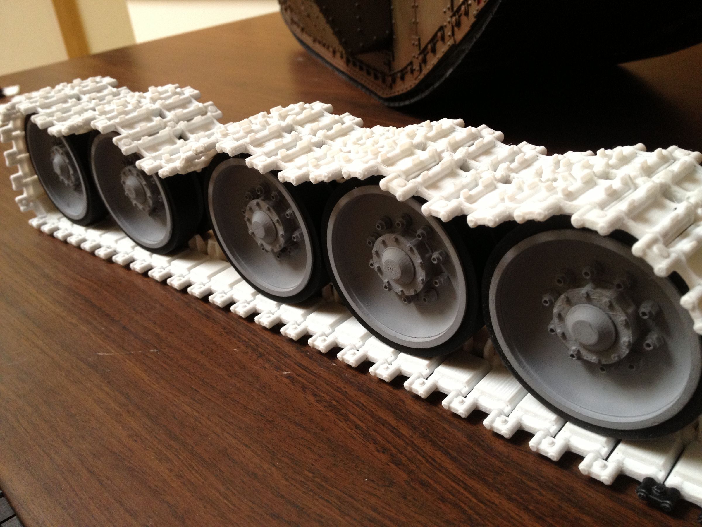 Replica T80 Battle Tank : 9 Steps (with Pictures) - Instructables