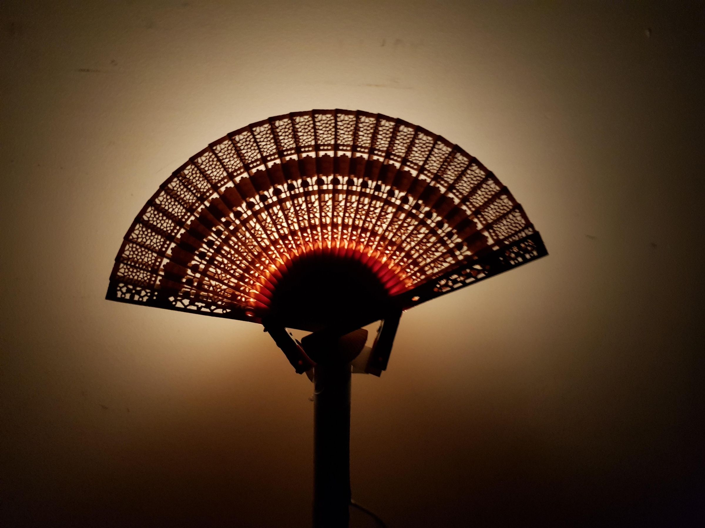 Bamboo Fan Night Light : 4 Steps (with Pictures) - Instructables