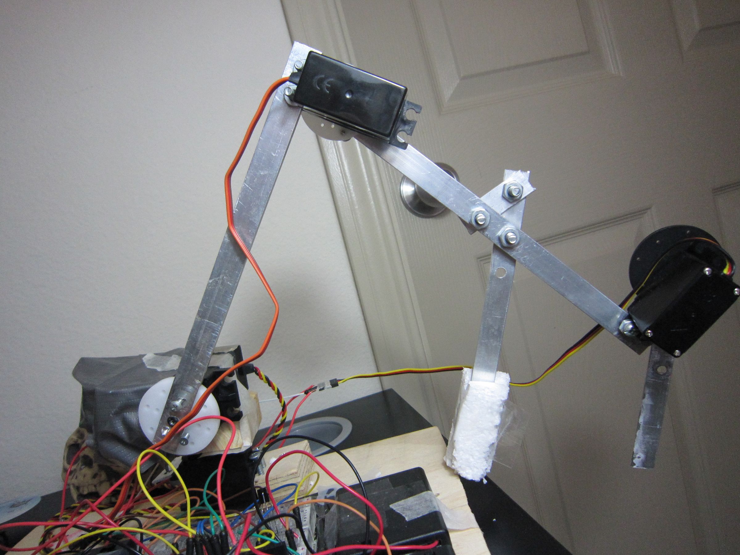 Bluetooth+Infrared Controlled Robotic Arm : 5 Steps (with Pictures ...