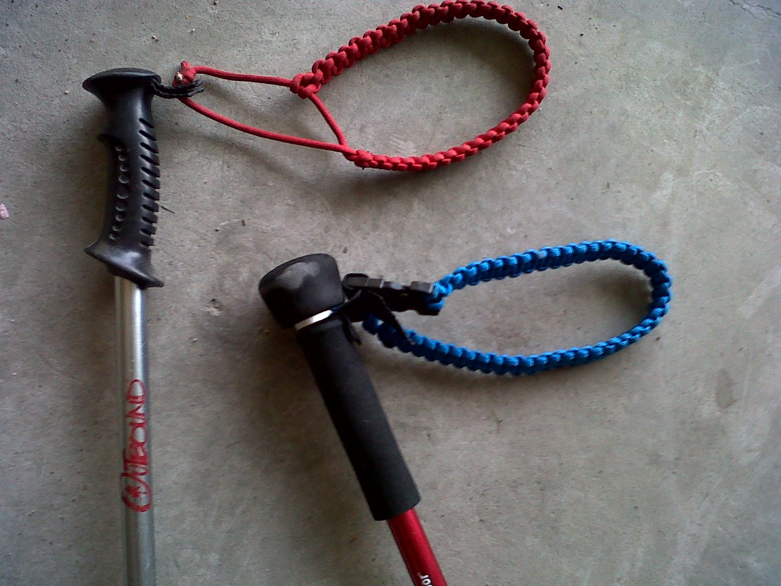 Paracord Adjustable Trekking Pole Leashes : 7 Steps - Instructables