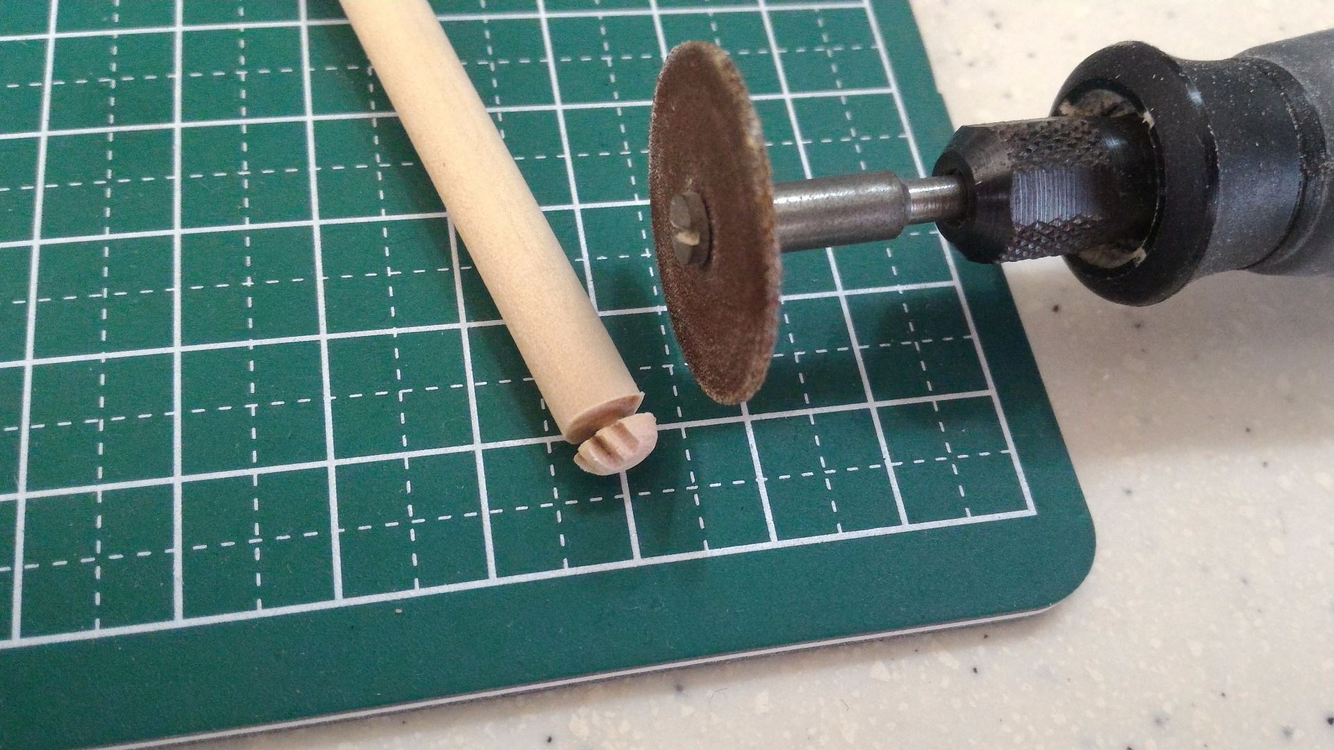 TIE Advanced & TIE Fighter Mini Popsicle Stick Models : 7 Steps (with ...