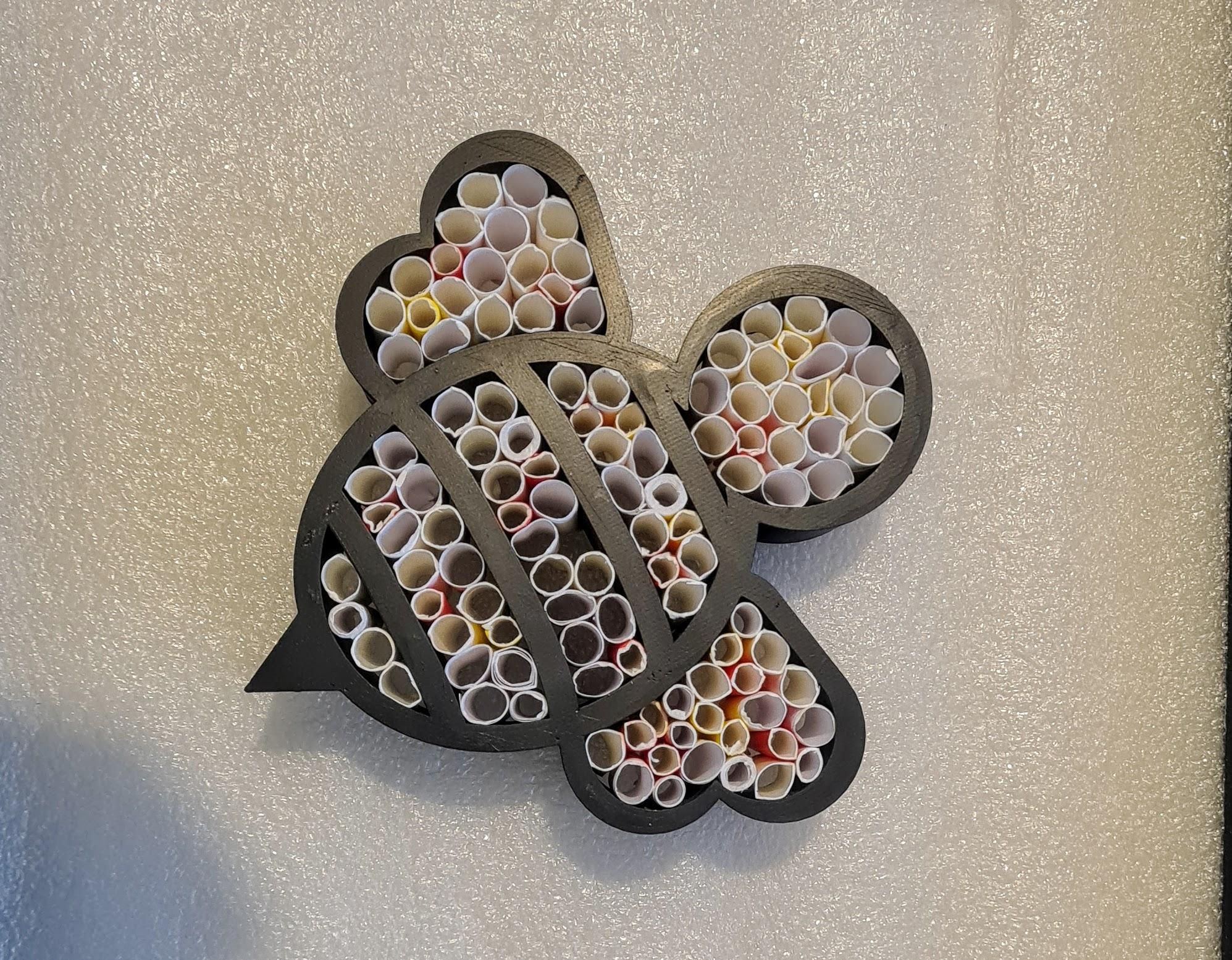 Recycled Materials Bee Hotel : 4 Steps - Instructables
