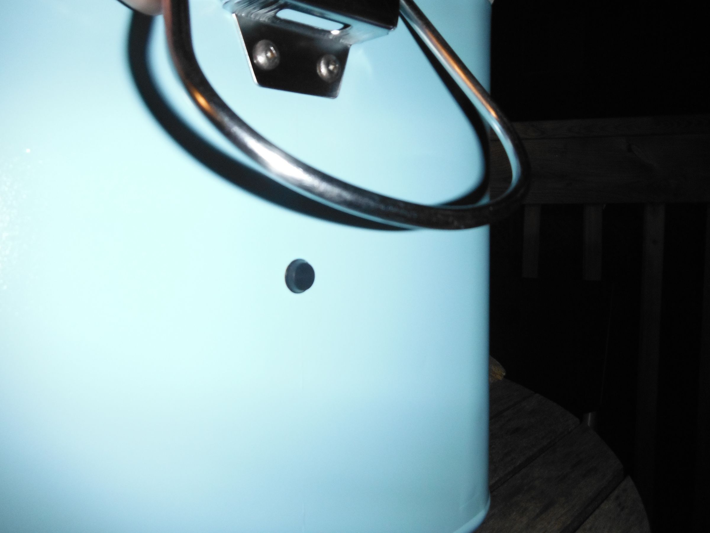 Restoring a Vintage Cooler : 10 Steps (with Pictures) - Instructables