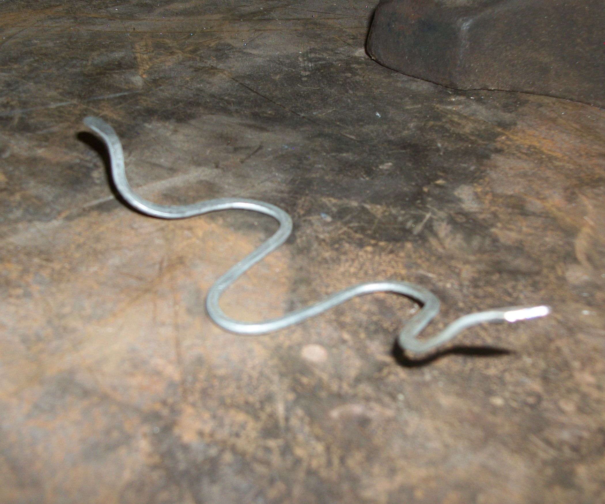 The Metal Snake : 8 Steps (with Pictures) - Instructables