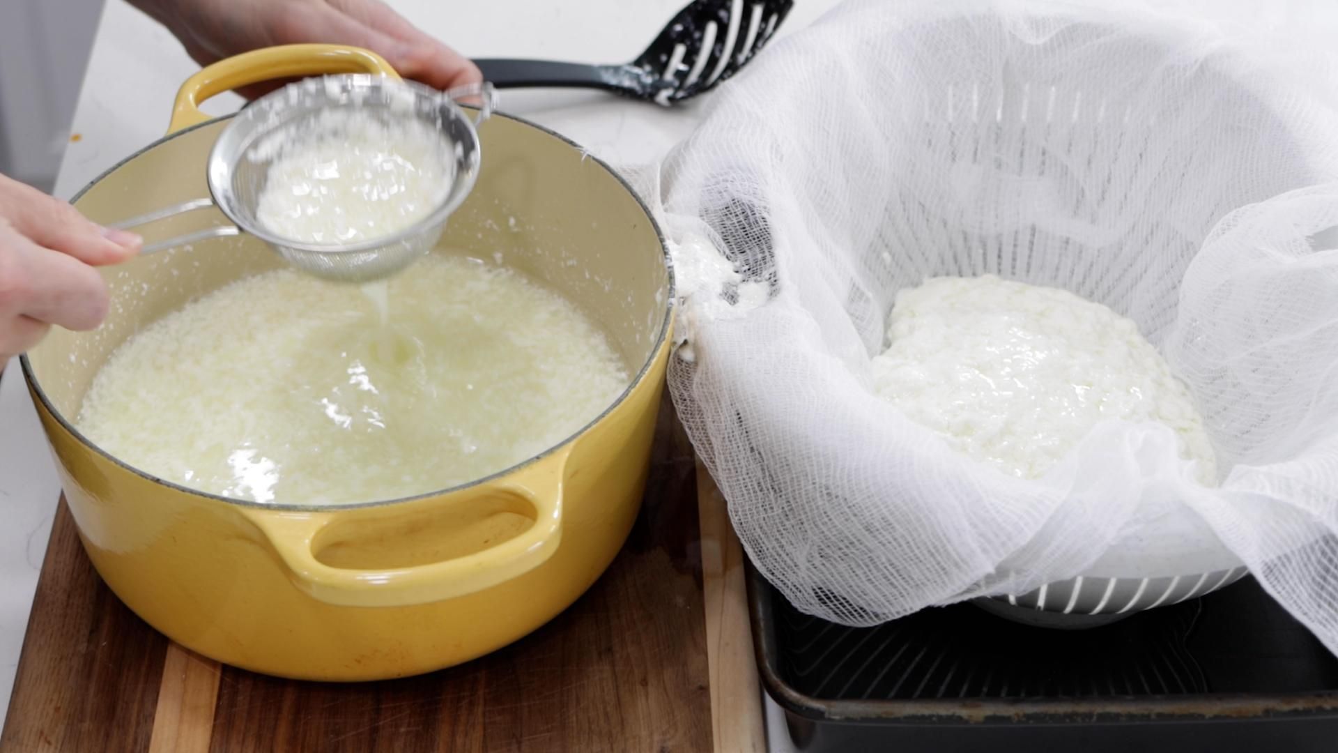 How to Make Mozzarella Cheese With Cheap Milk : 9 Steps (with Pictures ...