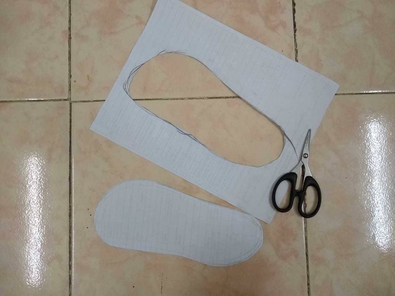 How to Make a Paper Shoe (Pumps or Flats) : 5 Steps - Instructables
