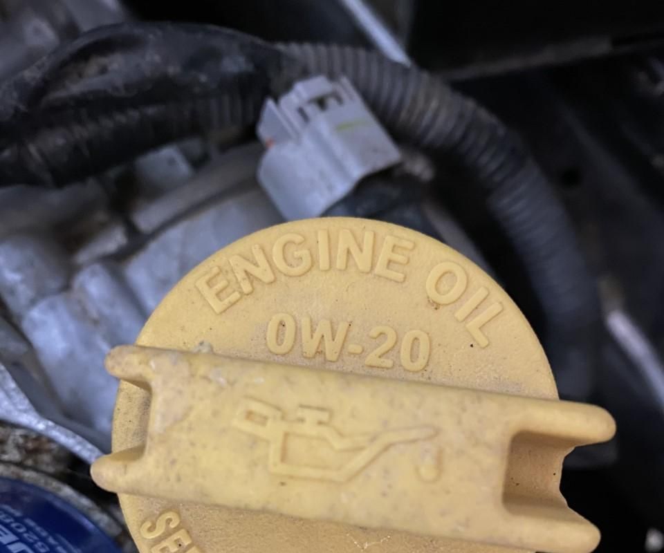 How to Change Oil in a Car : 3 Steps - Instructables