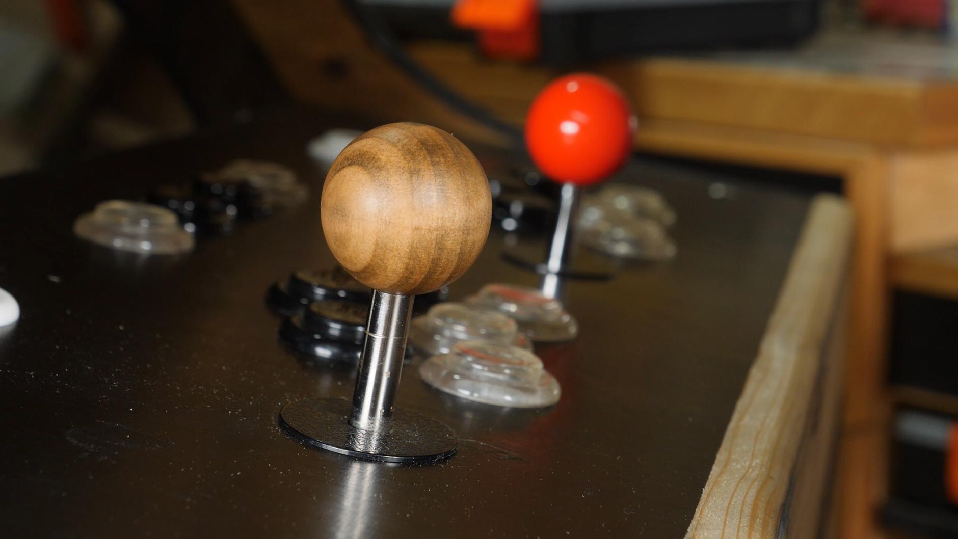 Arcade Machine for the Lounge Room - From a Pile of Old Pallets : 16 ...