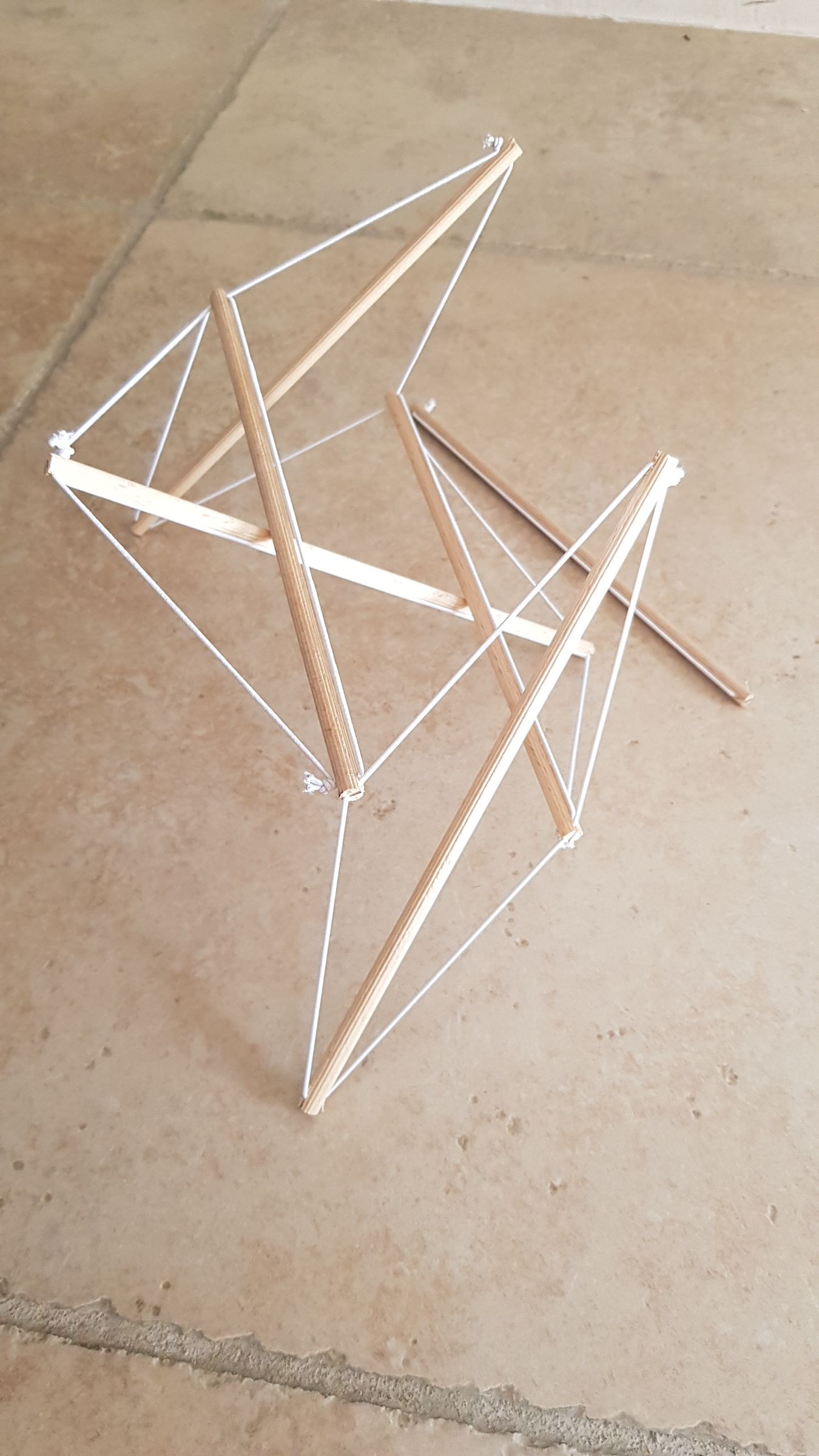 How to Build a Tensegrity Structure : 3 Steps - Instructables