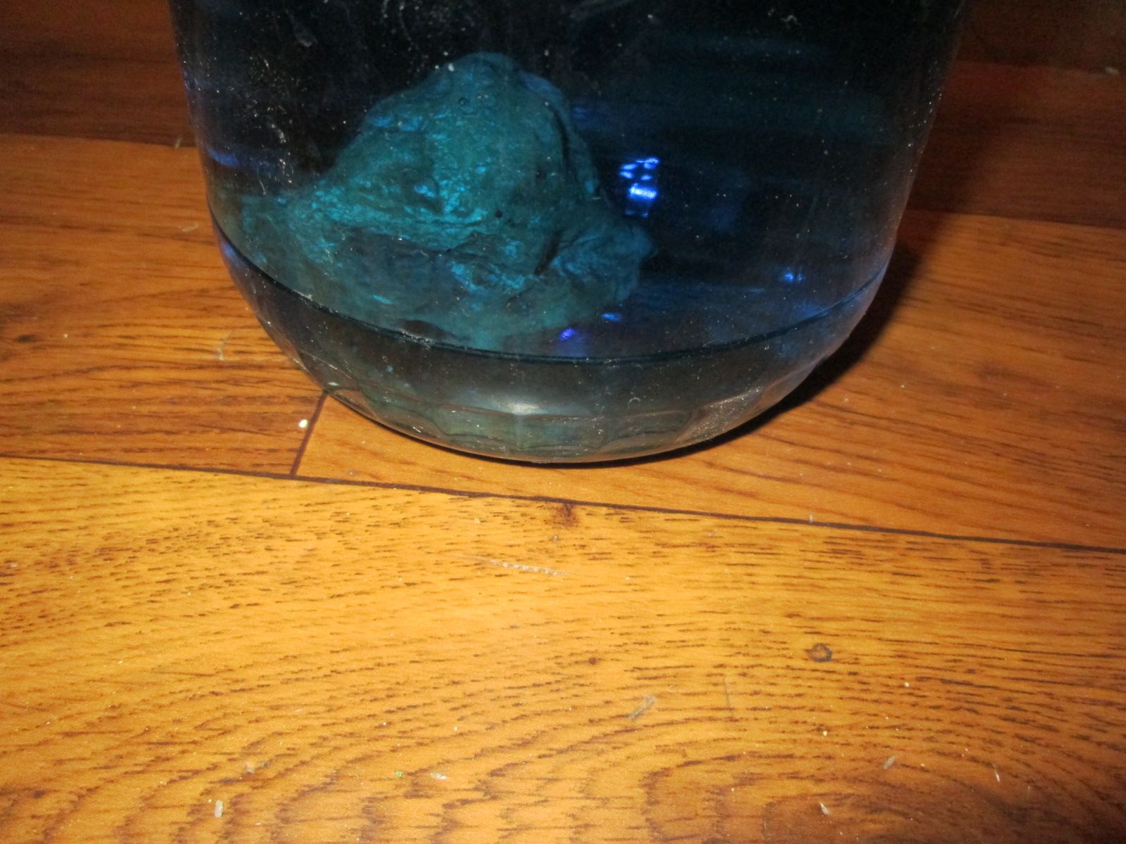 Crystal Growing on a Rock From Copper Sulfate : 3 Steps - Instructables