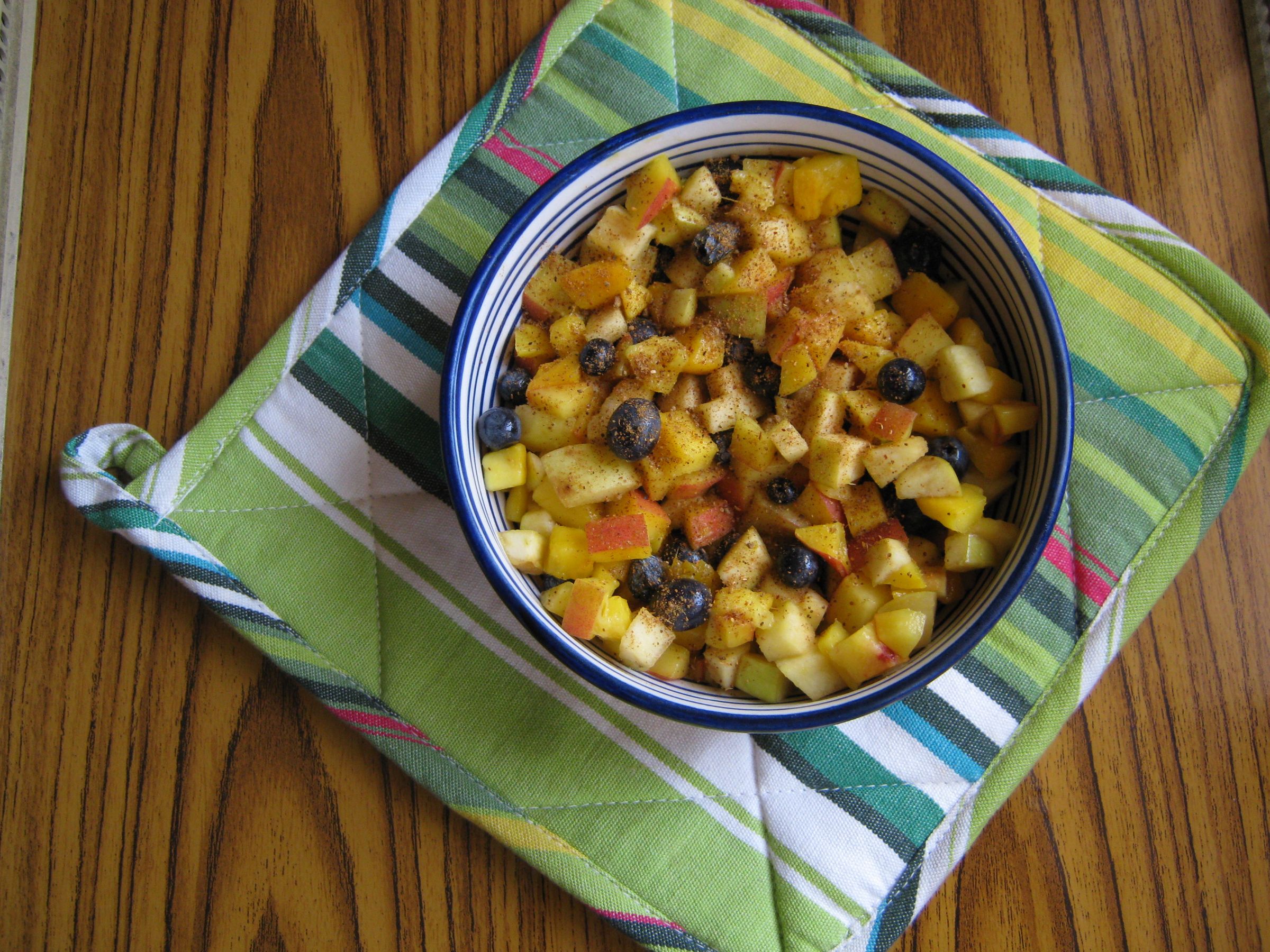 Pakistani Fruit Chaat (salad) With Chaat Masala ( Recipe Included) : 8 ...