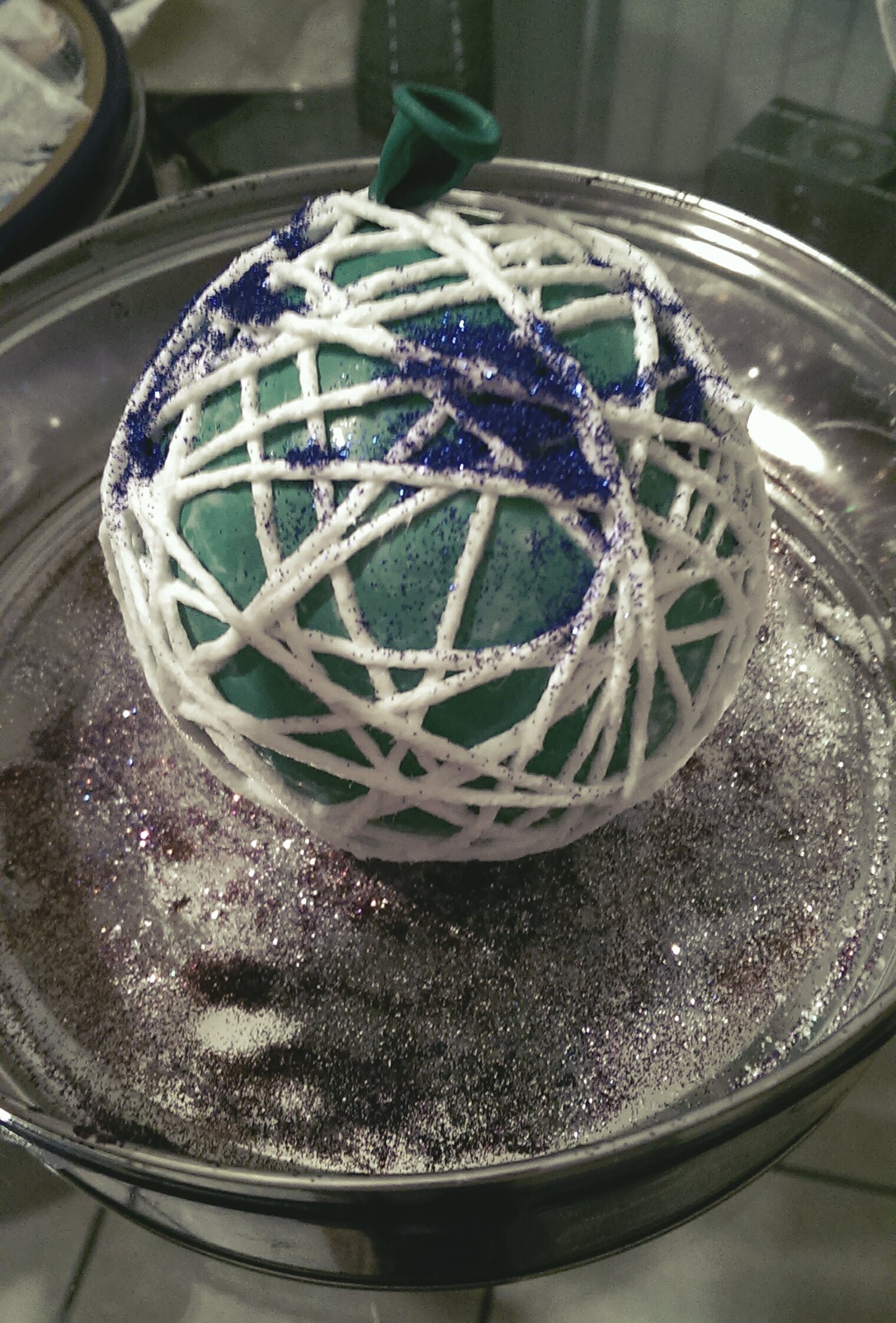 String Christmas Ornaments : 6 Steps - Instructables