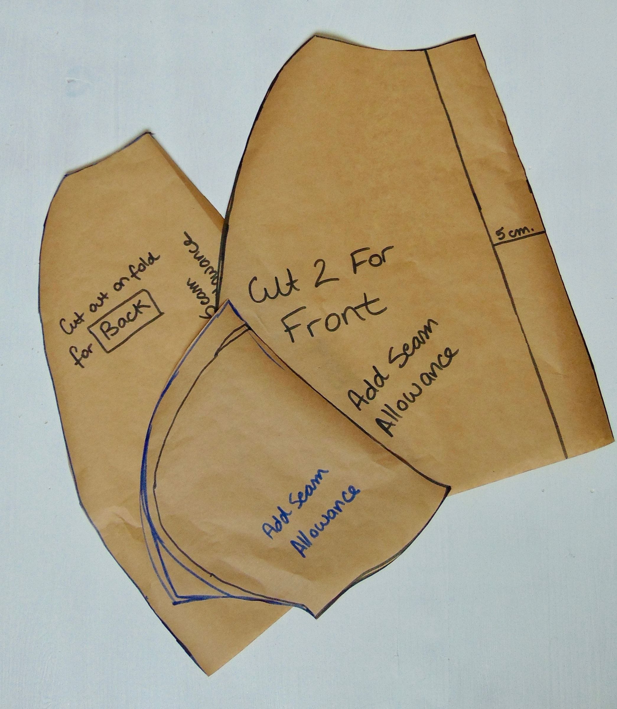 Warm Cloak From an Old Blanket : 12 Steps (with Pictures) - Instructables