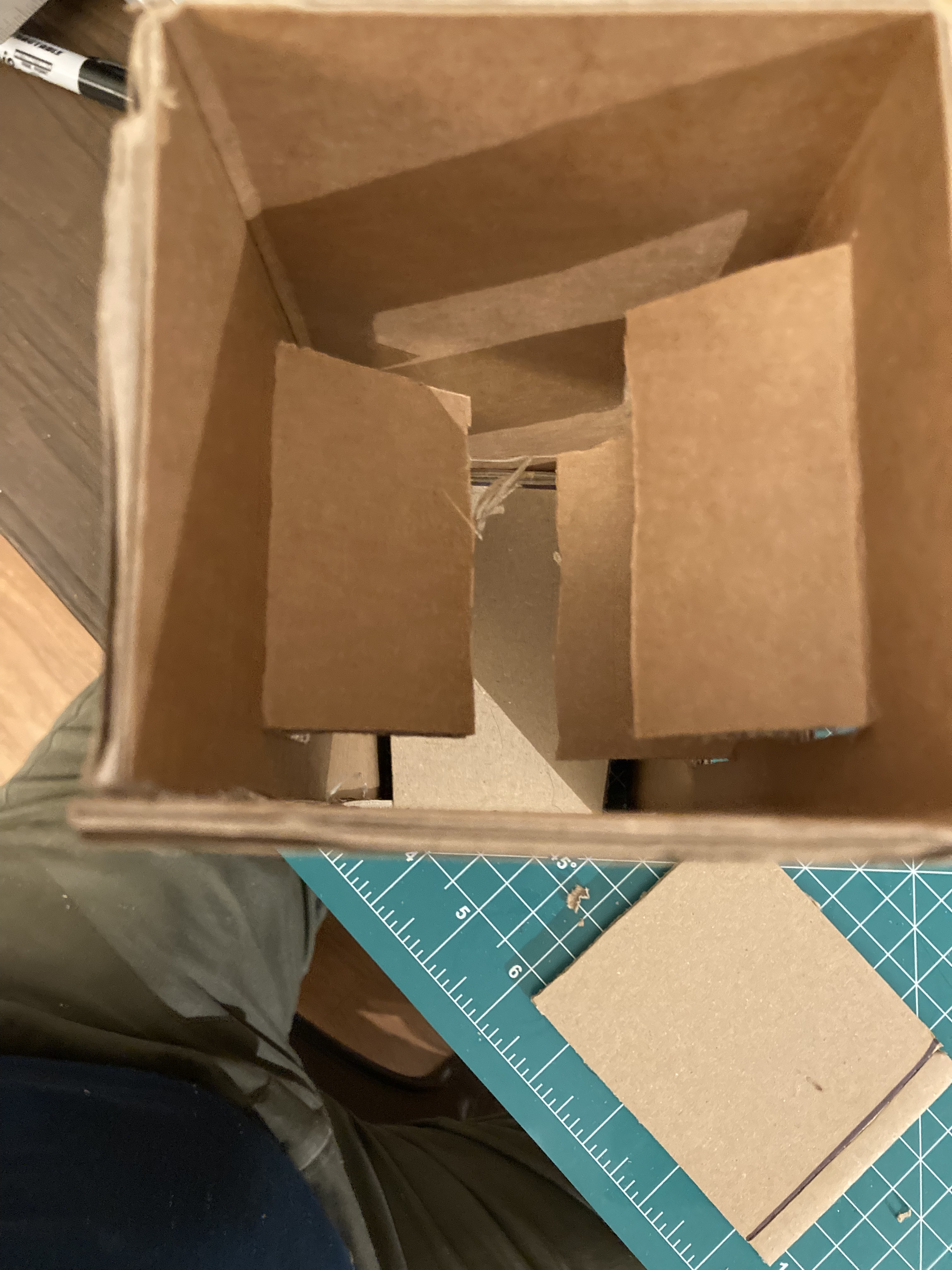 Cardboard Dice Tower : 5 Steps (with Pictures) - Instructables