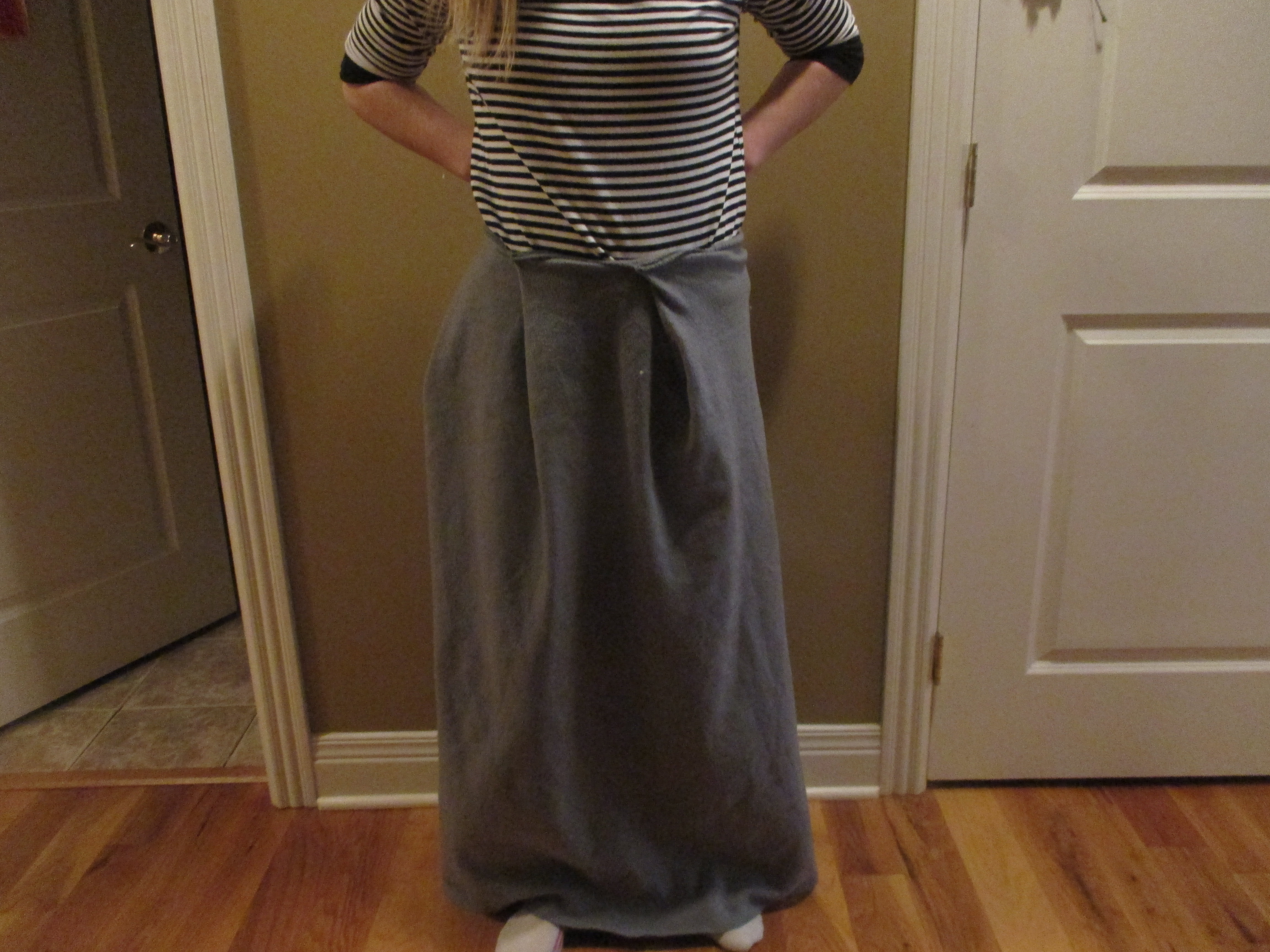 Cheap and Easy Gandalf Costume! : 8 Steps (with Pictures) - Instructables