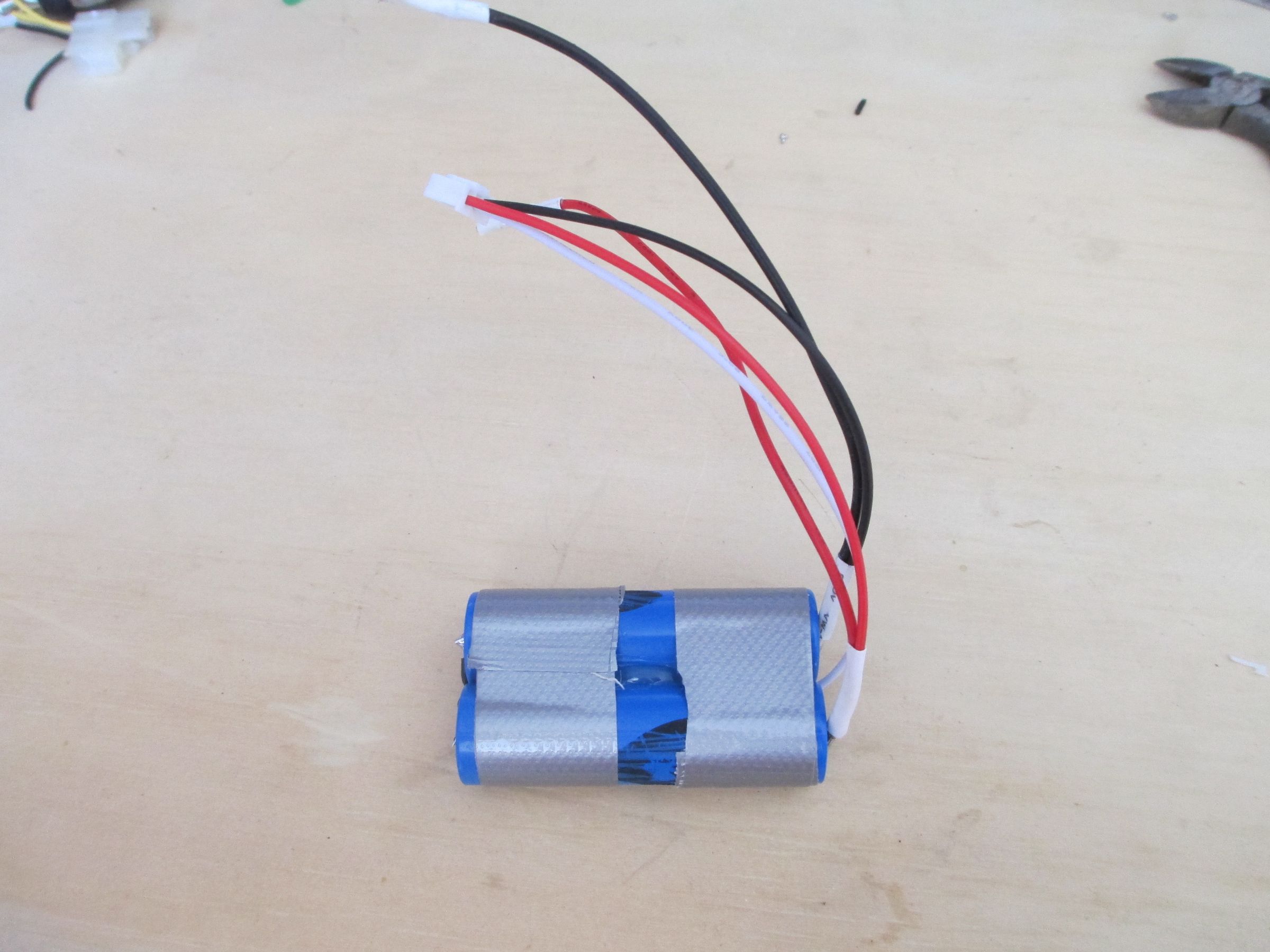 DIY Multi-Cell Battery Pack : 4 Steps - Instructables