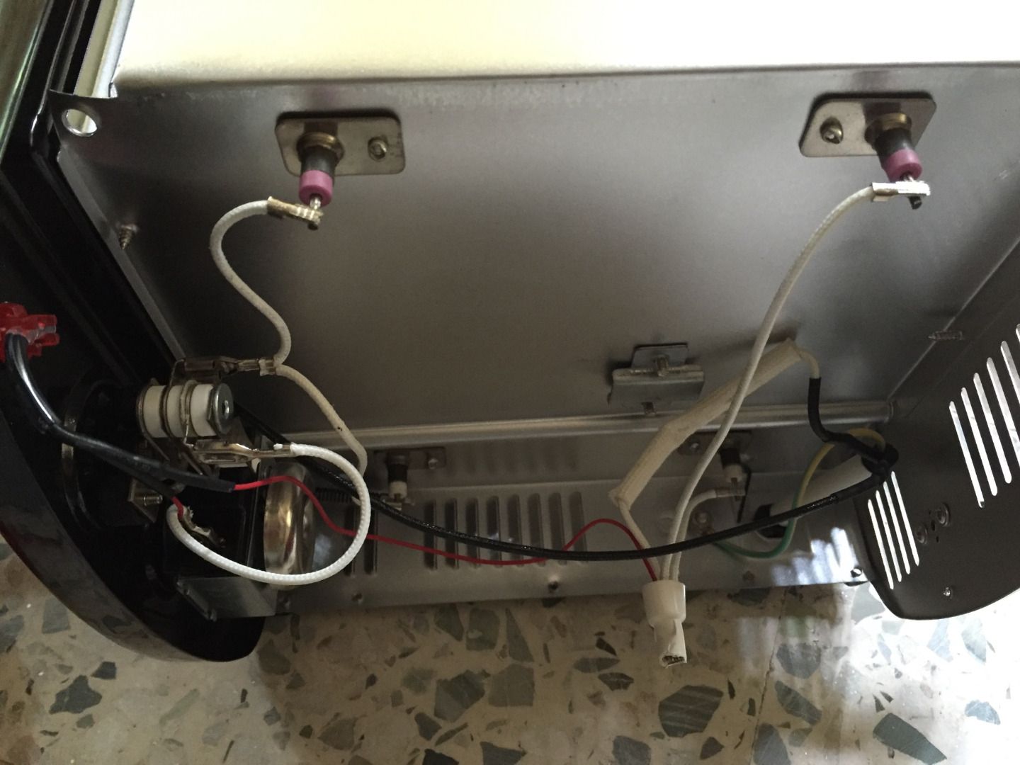 SMD Soldering Reflow Oven (ControLeo2 Based) : 3 Steps (with Pictures) - Instructables