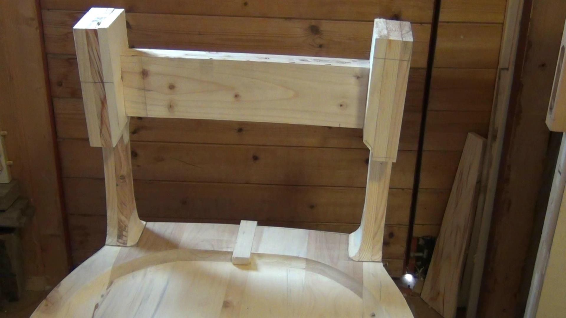 Low Back Pallet Chair : 22 Steps (with Pictures) - Instructables