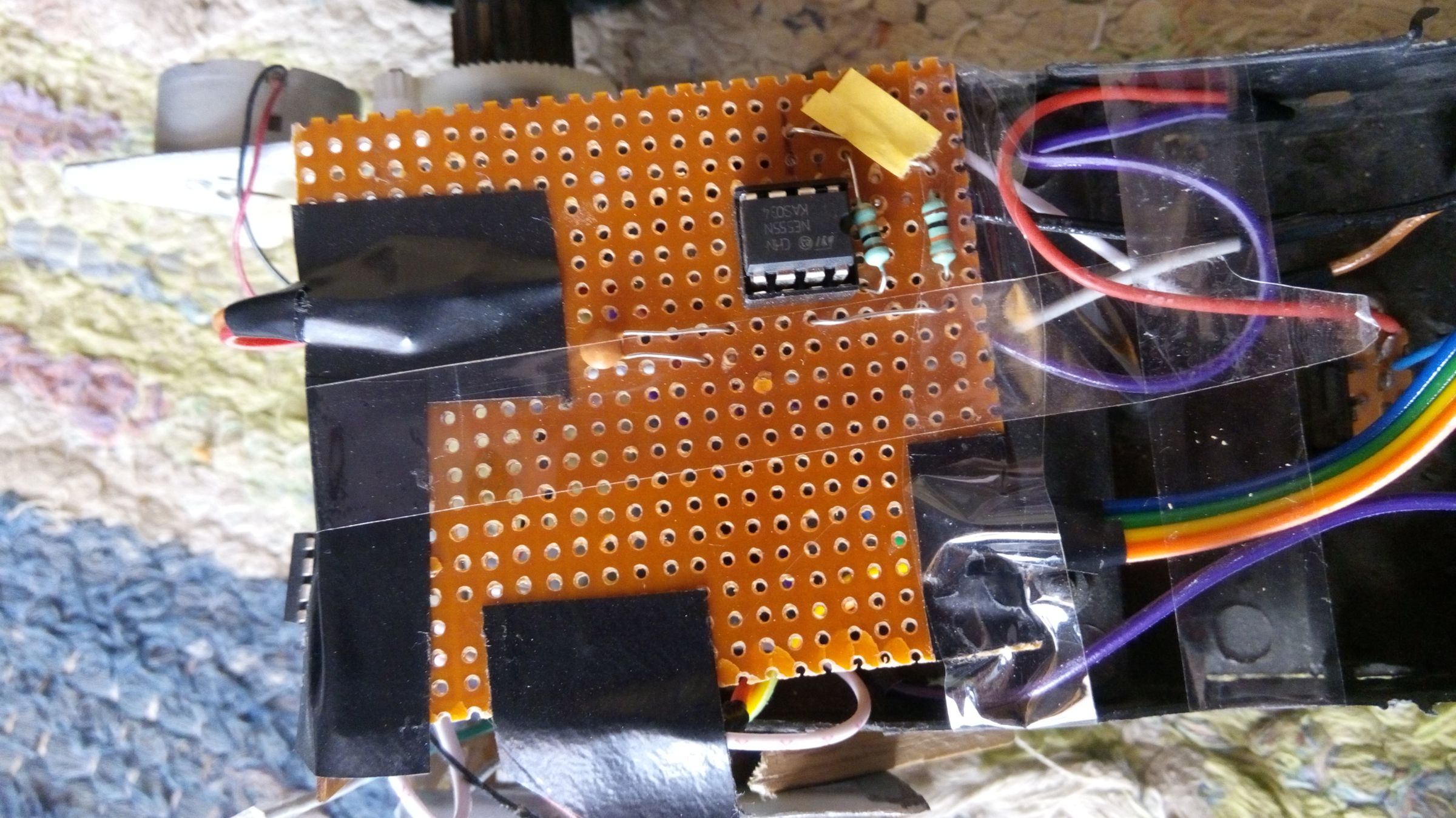 Light Seeking Robot : 4 Steps - Instructables