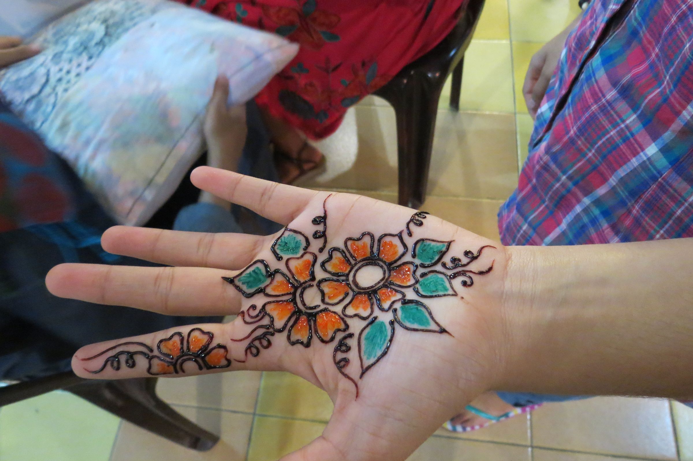 Coloured Henna : 8 Steps - Instructables