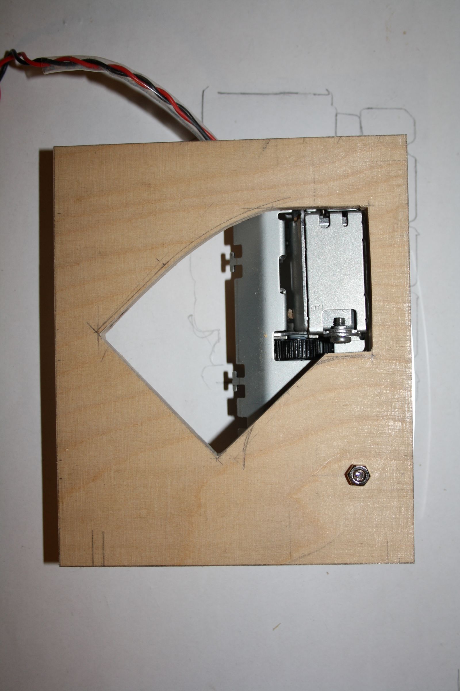 Table-Top Scissors | the Cutting Edge of Technology! : 17 Steps (with ...