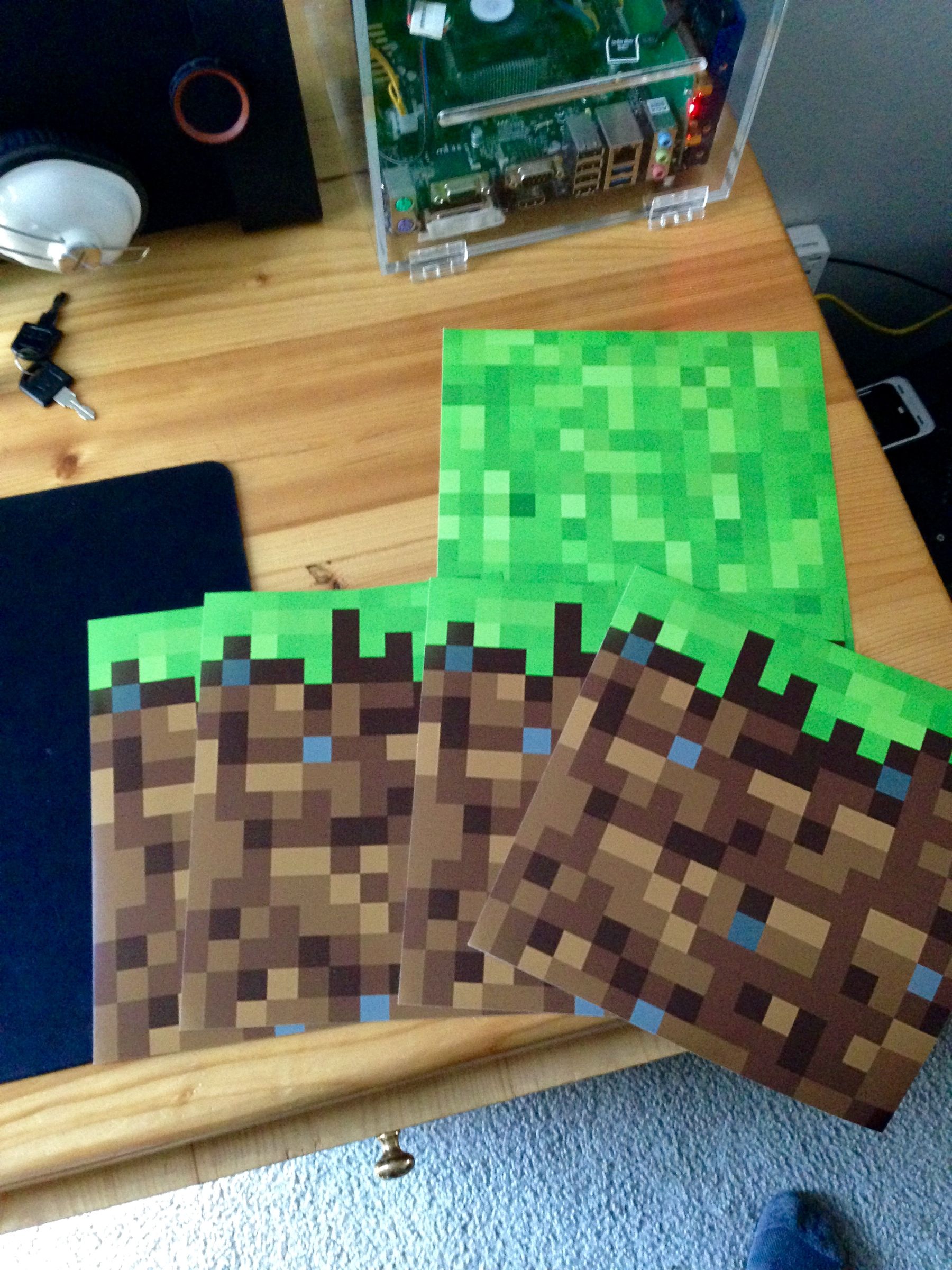 How To: Personal Minecraft Server in Custom Block Case : 10 Steps (with ...