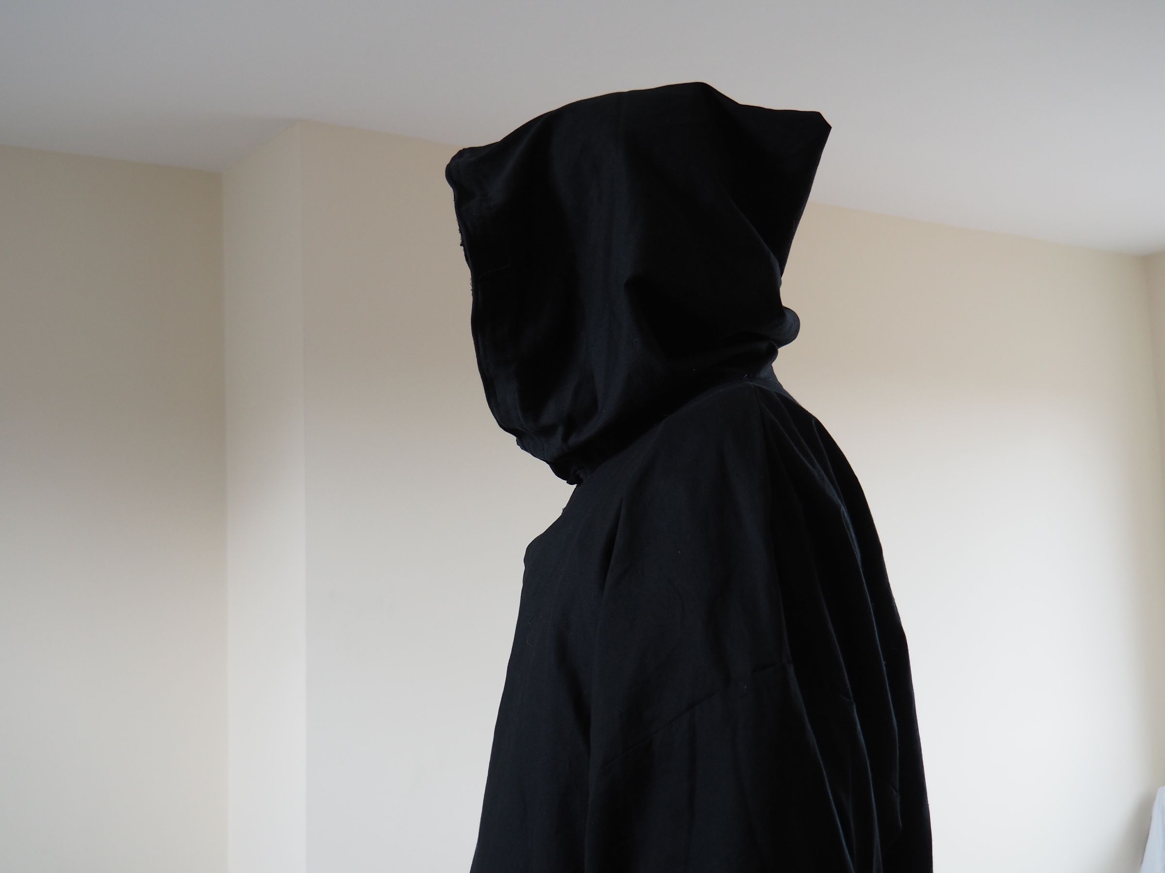 Ring Wraith Robe : 7 Steps (with Pictures) - Instructables