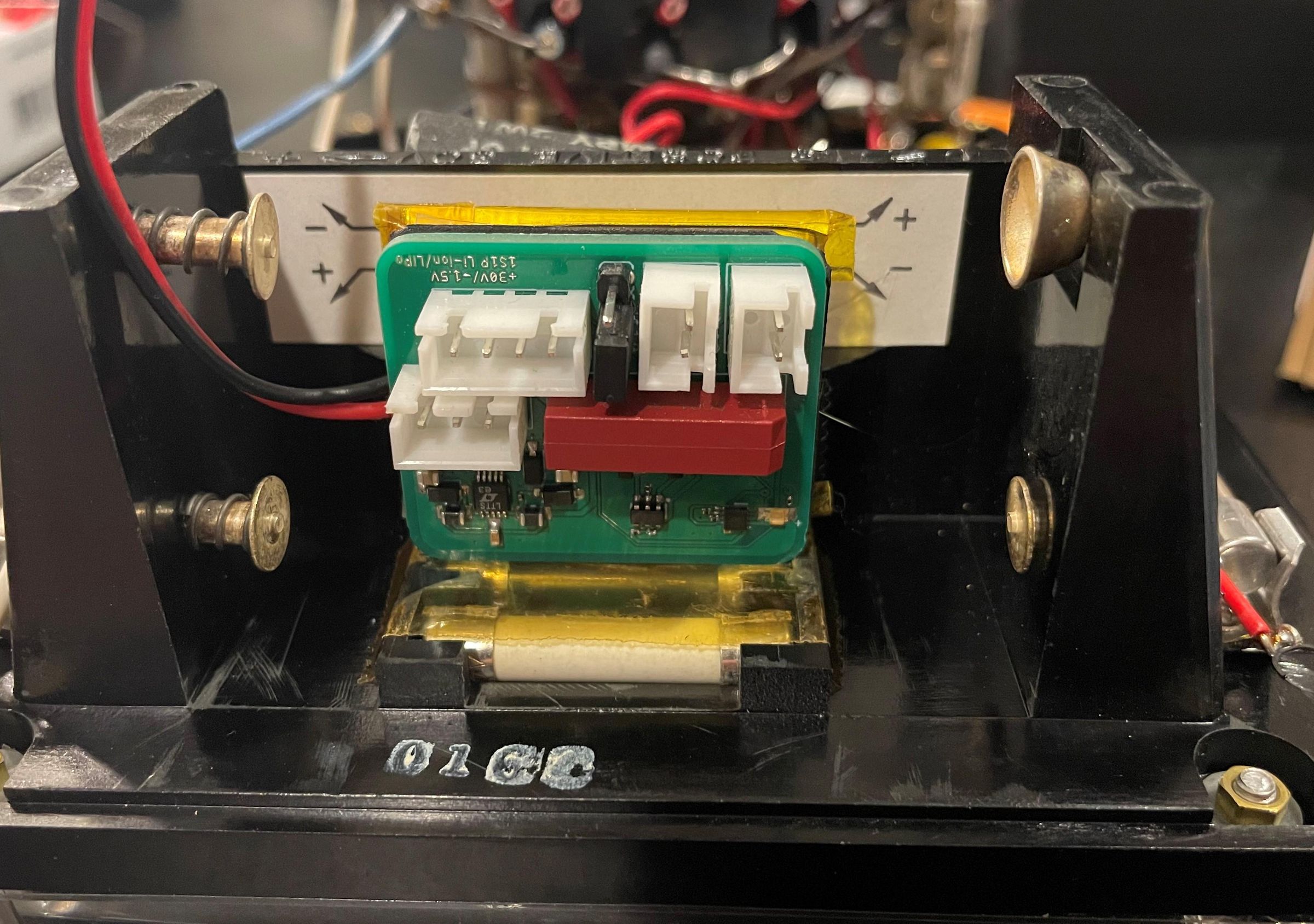 Modern Li-Ion Retrofit for Older Analogue Multimeter : 4 Steps (with ...