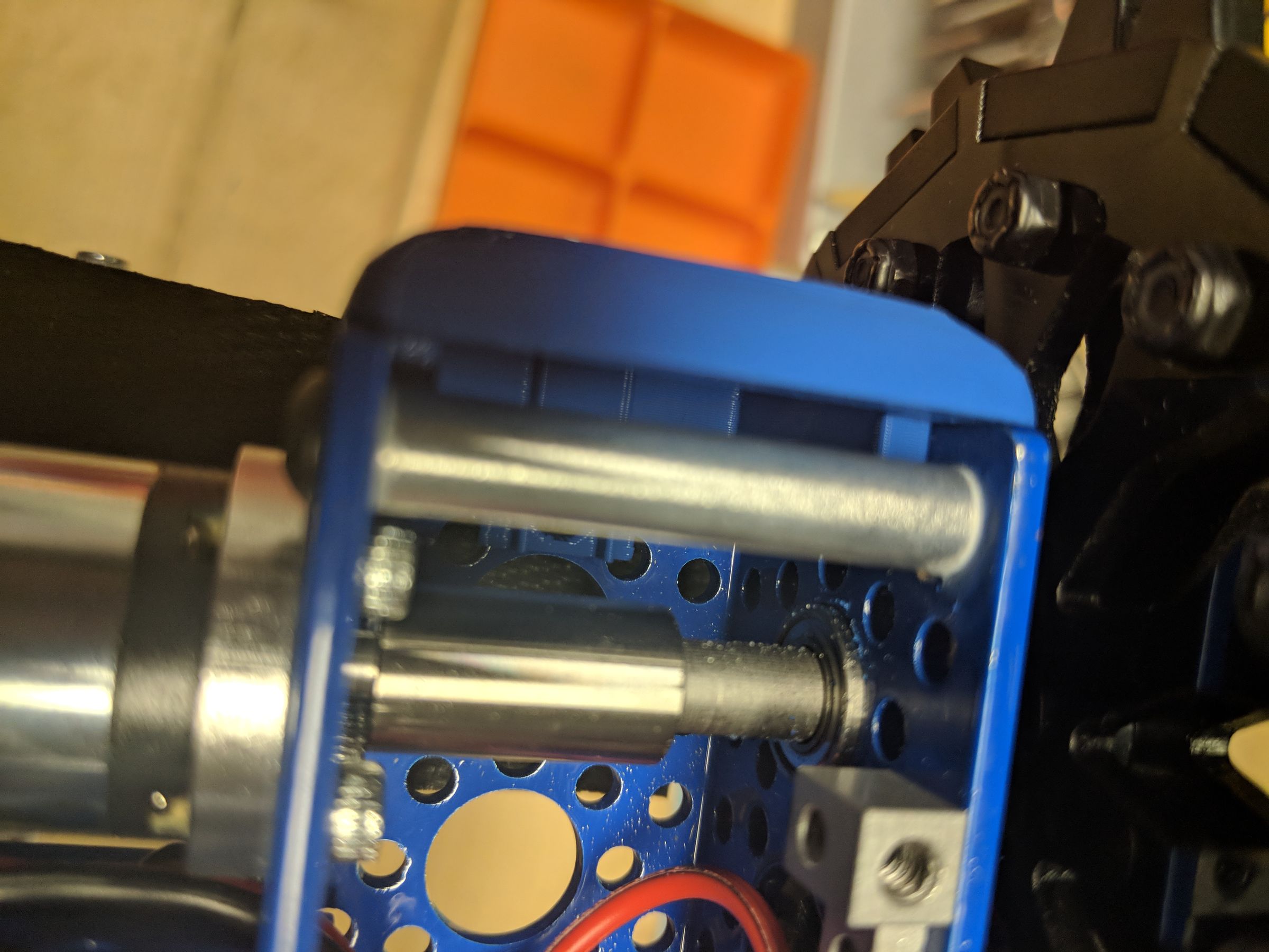 Trackbot Mk V : 8 Steps (with Pictures) - Instructables