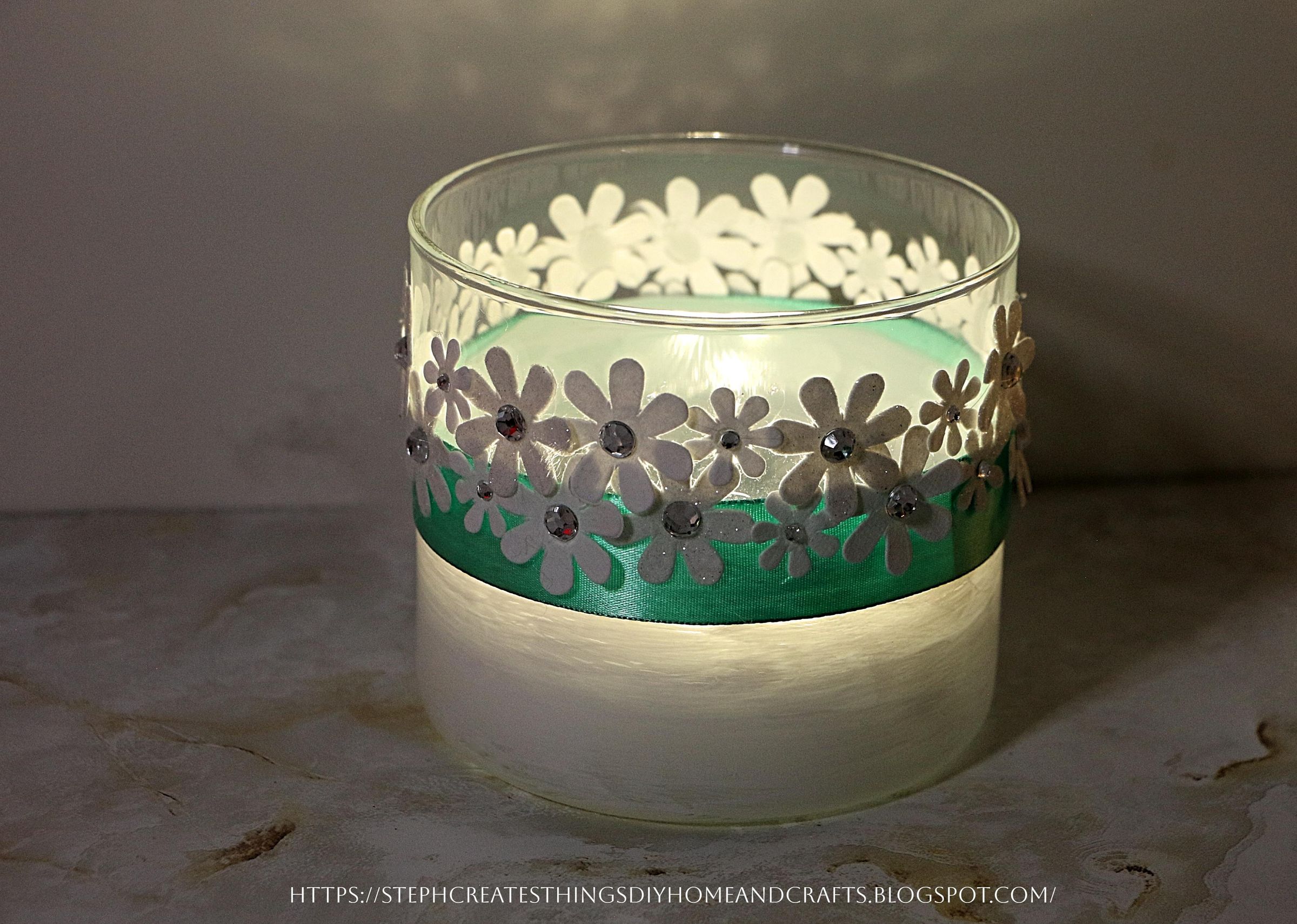 DIY: Upcycled Painted Glass Jar to Shimmery Flower Light Display : 3 ...