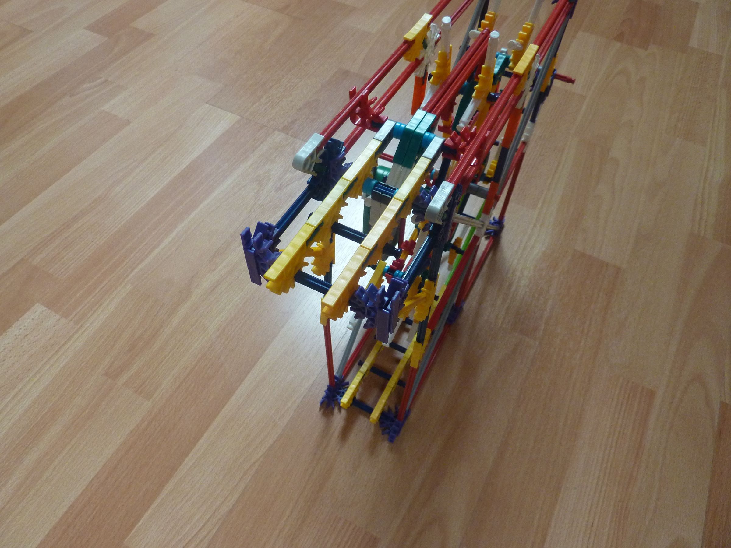Sandro's Wheel Lift, a Knex Ball Machine Lift : 6 Steps - Instructables