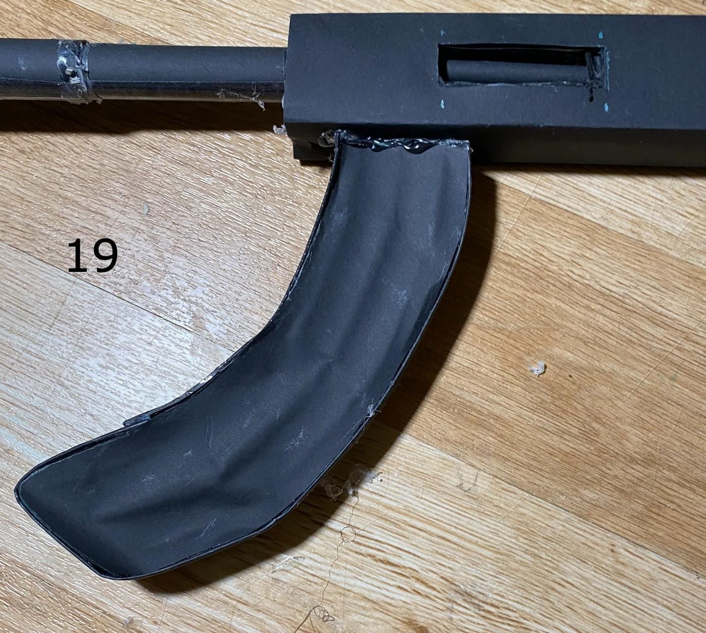 Making a Realistic M-16 Model Out of Paper : 7 Steps - Instructables