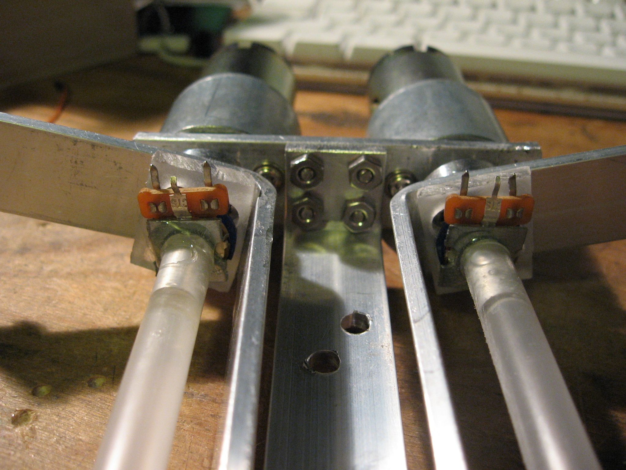 Tree Climbing Robot : 20 Steps (with Pictures) - Instructables