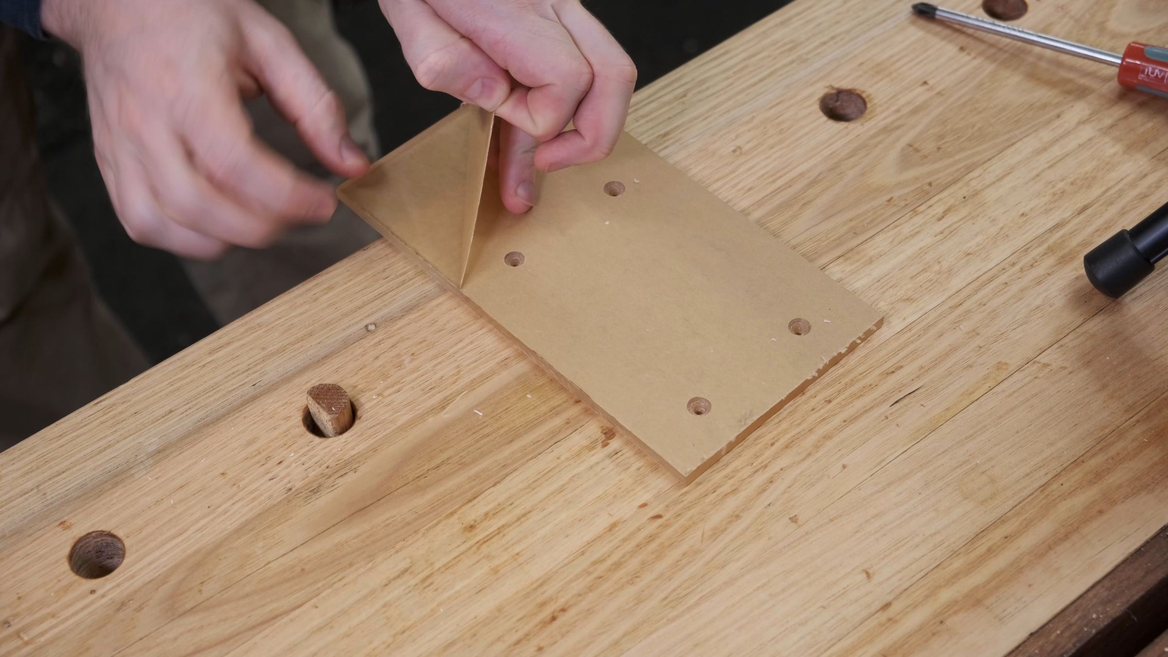 Router Sub-base (and Edge Guide) : 11 Steps (with Pictures) - Instructables