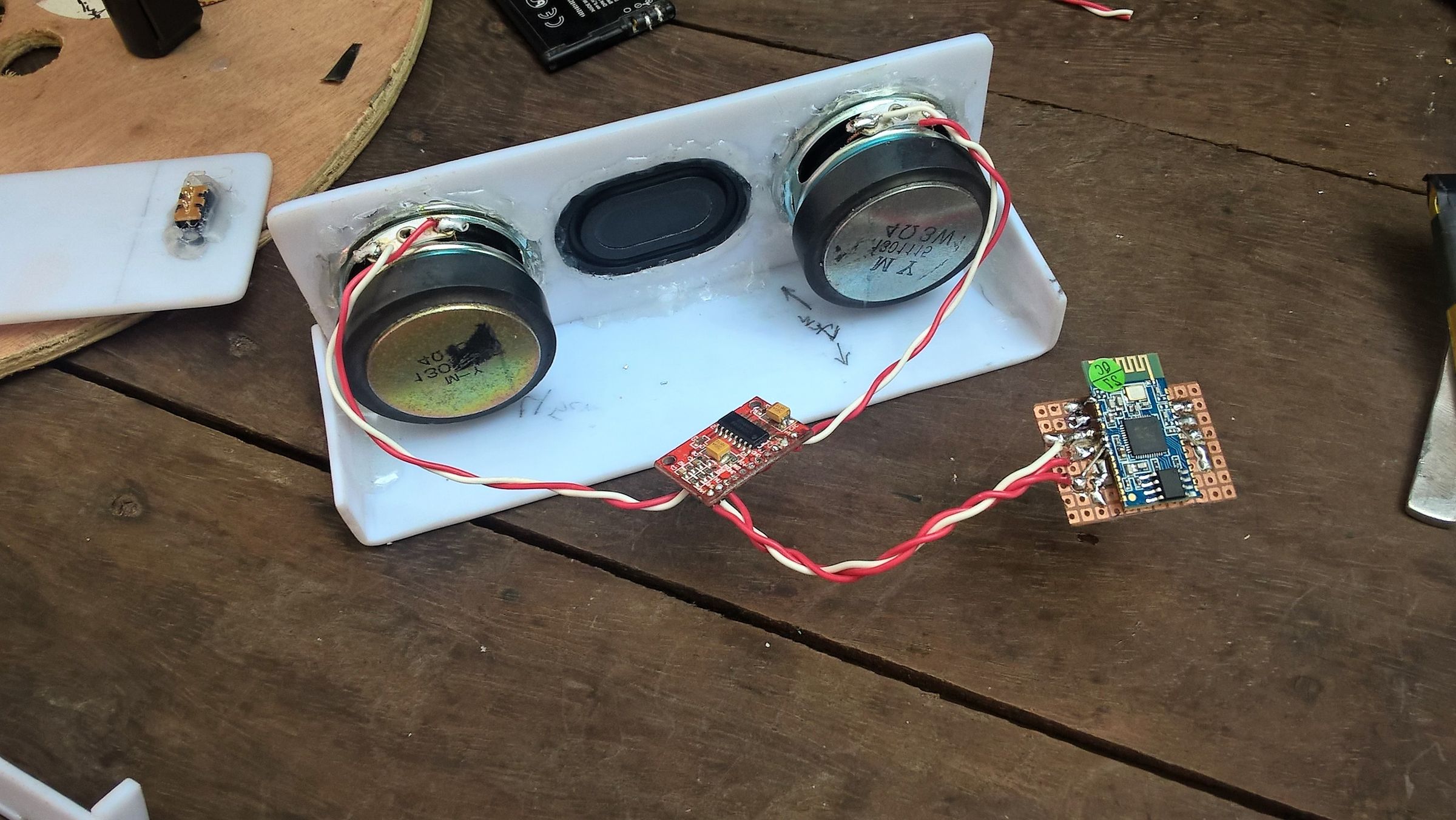 DIY Mini Bluetooth Speaker (BoombeAt :) : 20 Steps (with Pictures ...
