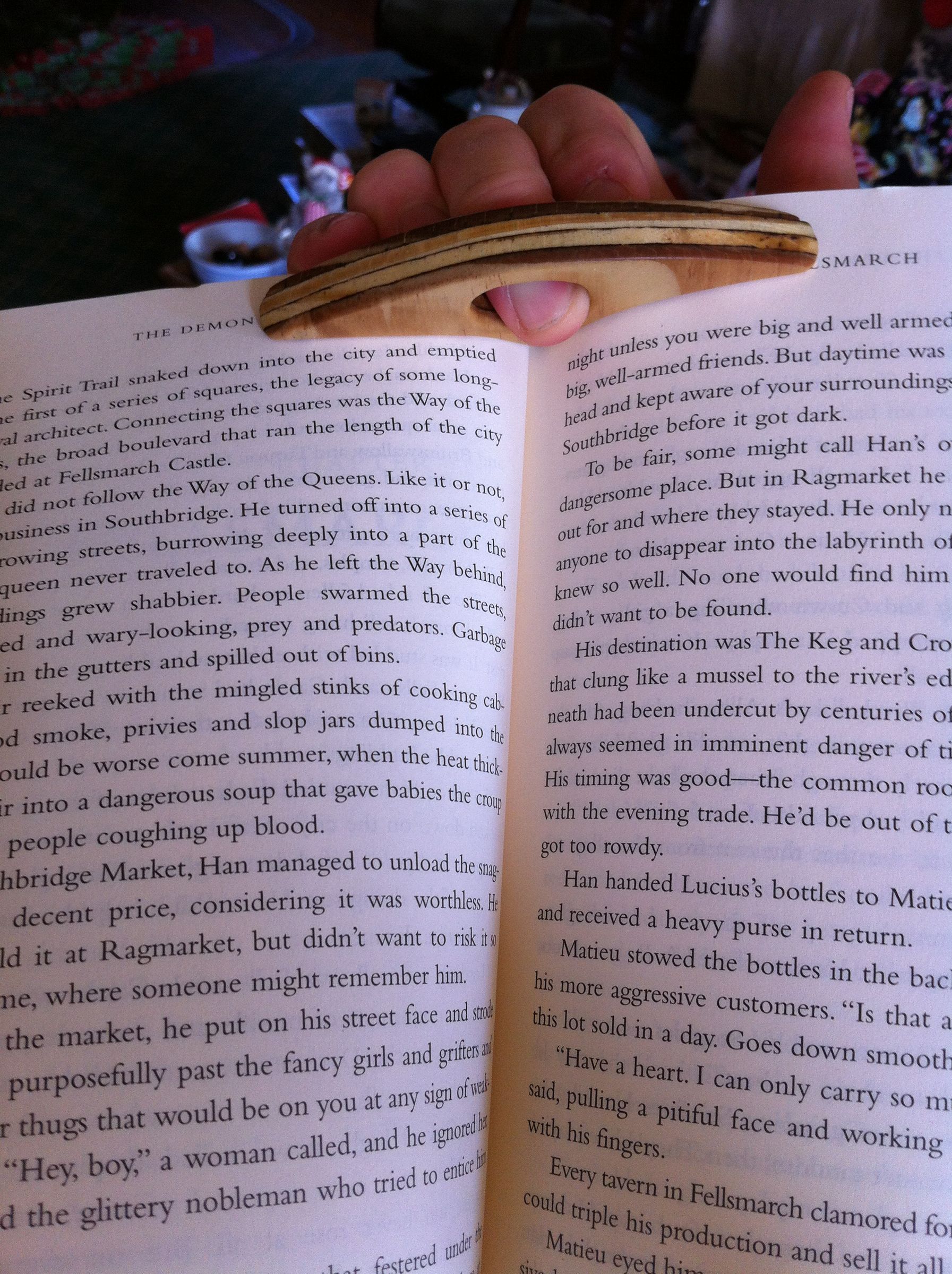 Wooden Book Thing : 8 Steps (with Pictures) - Instructables